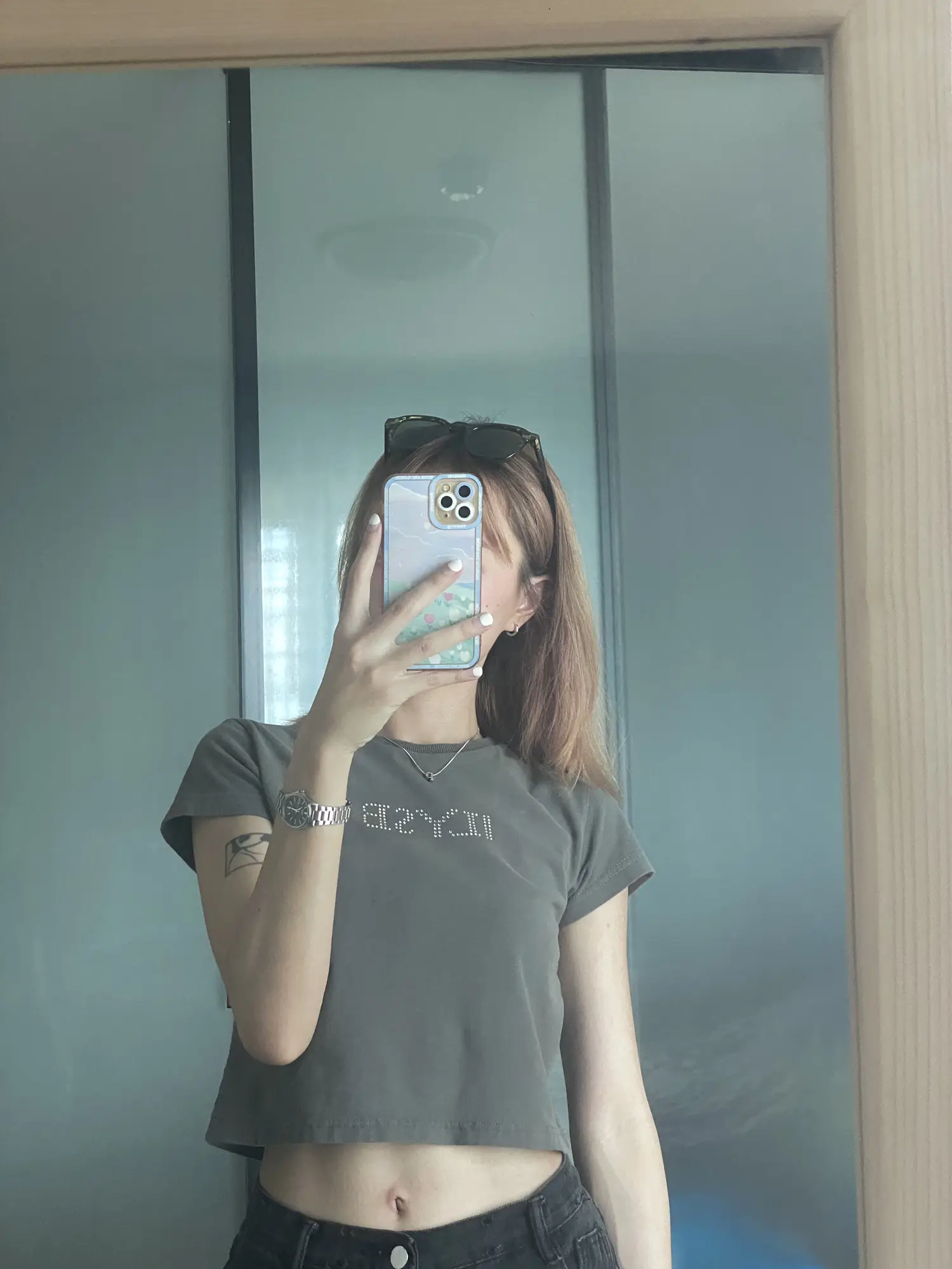 พิกัดร้านเสื้อครอปสุด cutie | ilysb! baby tee 🎧🧸 | แกลเลอรีที่โพสต์โดย ...