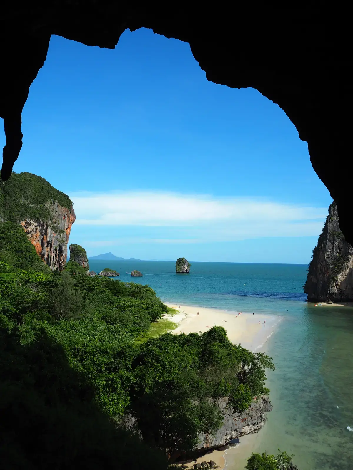 ถ้ำค้างคาวไร่เลย์ | แกลเลอรีที่โพสต์โดย shebeen - ชีบีน | Lemon8