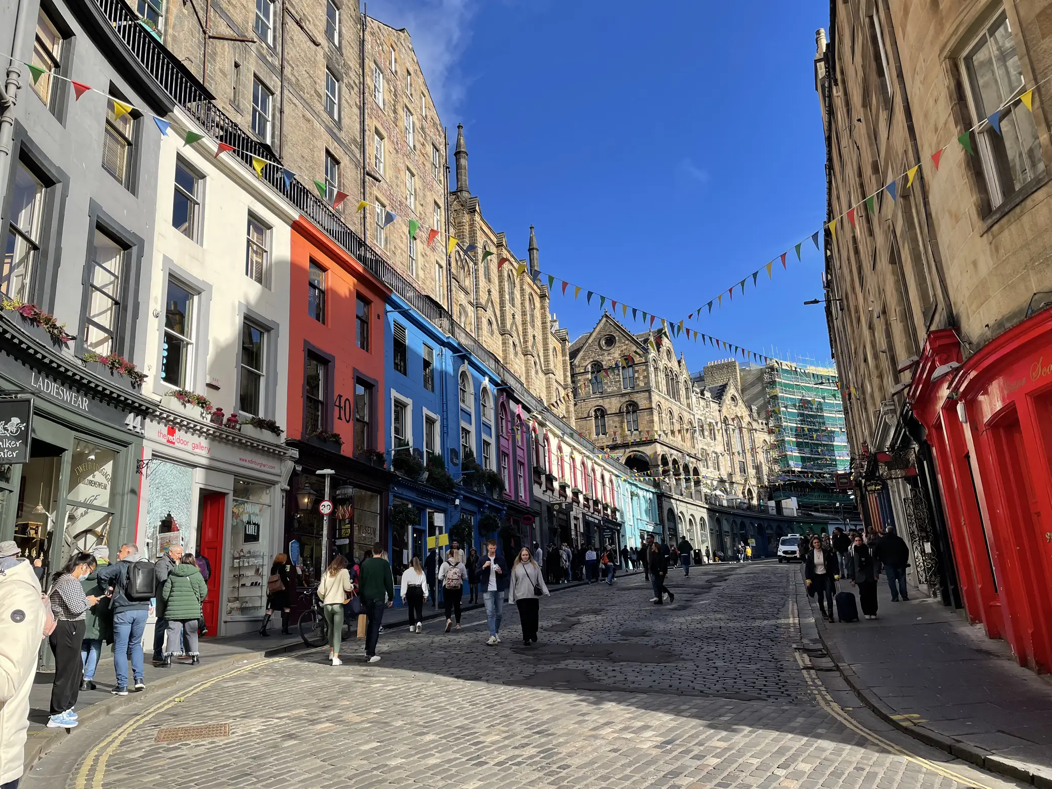 Grassmarket วิวสวย อาหารอร่อย 🍤🥘 : Edinburgh 🏴󠁧󠁢󠁳󠁣󠁴󠁿 | แกลเลอรีที่โพสต์ ...