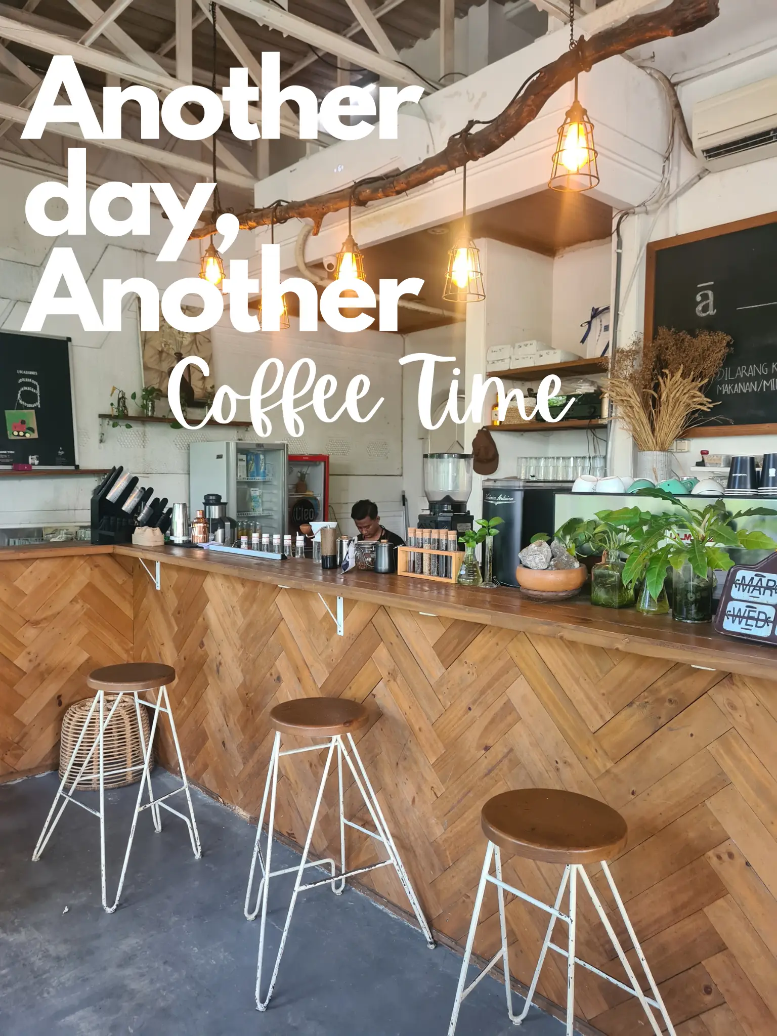 Cafe Chill Surabaya | Galeri diposting oleh Dorea Hilary | Lemon8