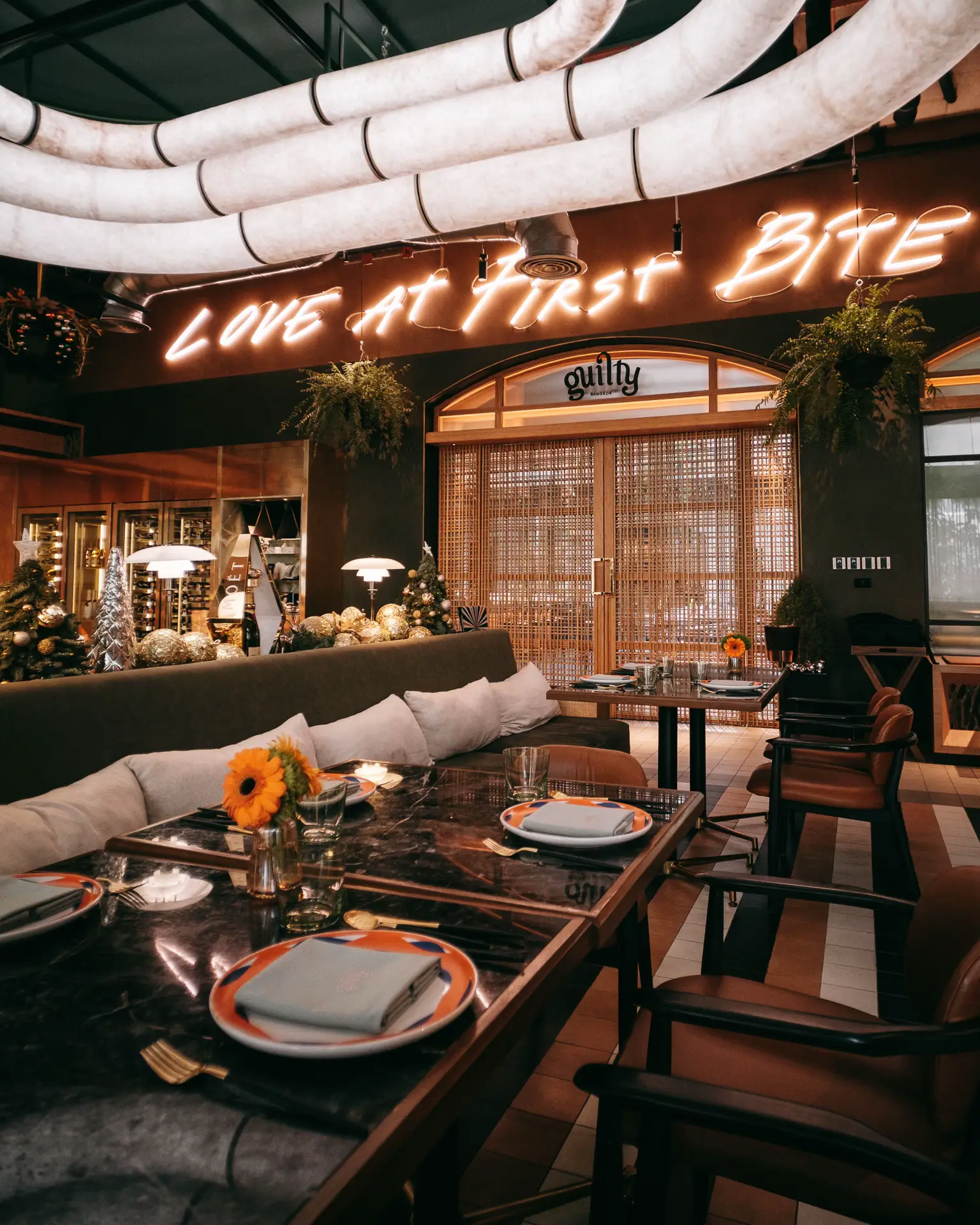 Latin American style restaurant Anantra Siam | Gallery posted by ...