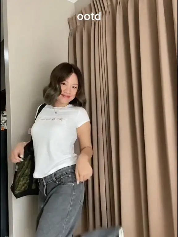 ootd | วันนี้ใส่ชุดอะไร💌 | วิดีโอที่เผยแพร่โดย Pim🌺 | Lemon8