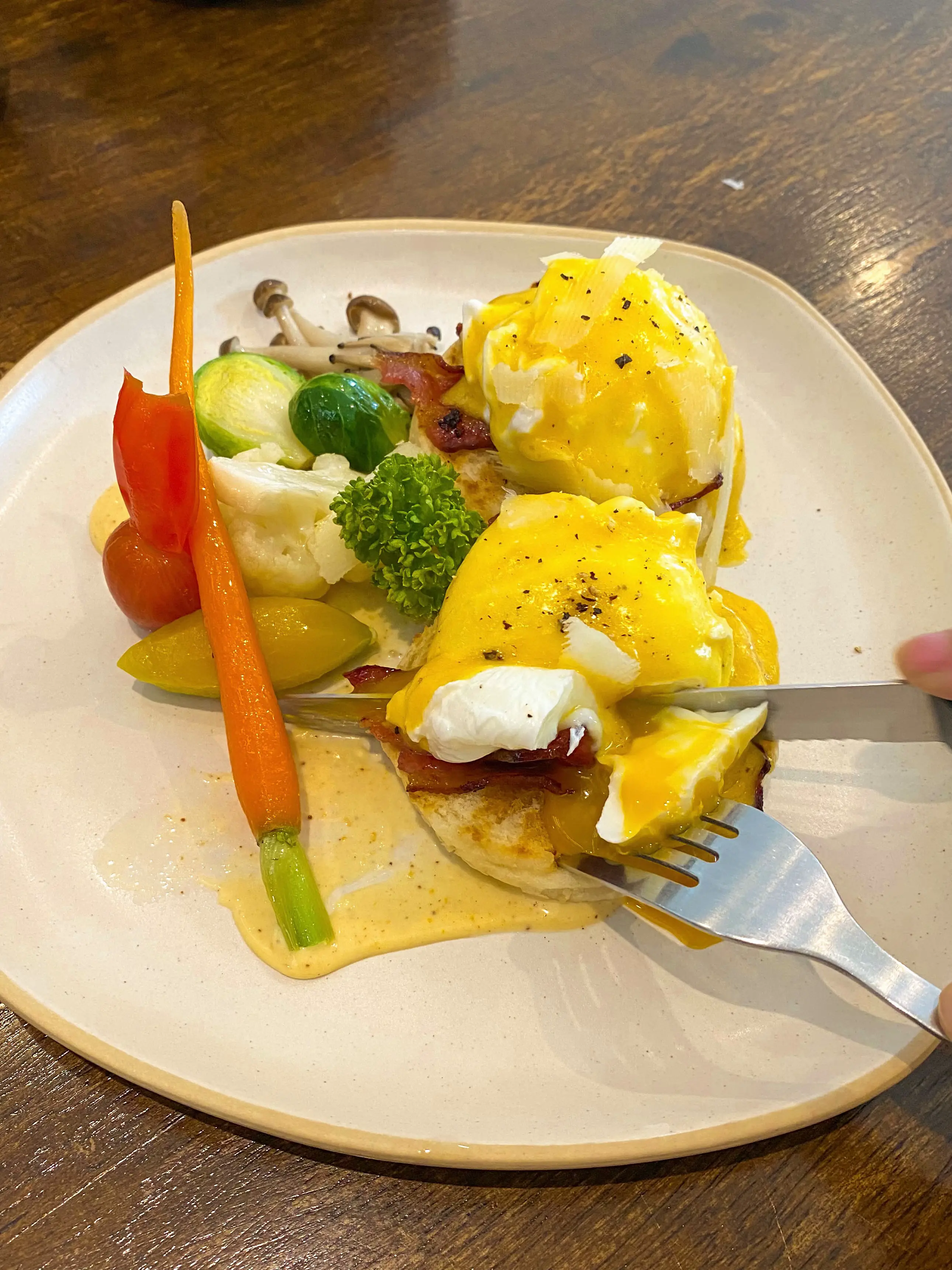 MITTE MITTE(ミッテルミッテル)BRUNCH Lover's Paradise🍳 | greengunyalatが投稿したフォトブック | Lemon8