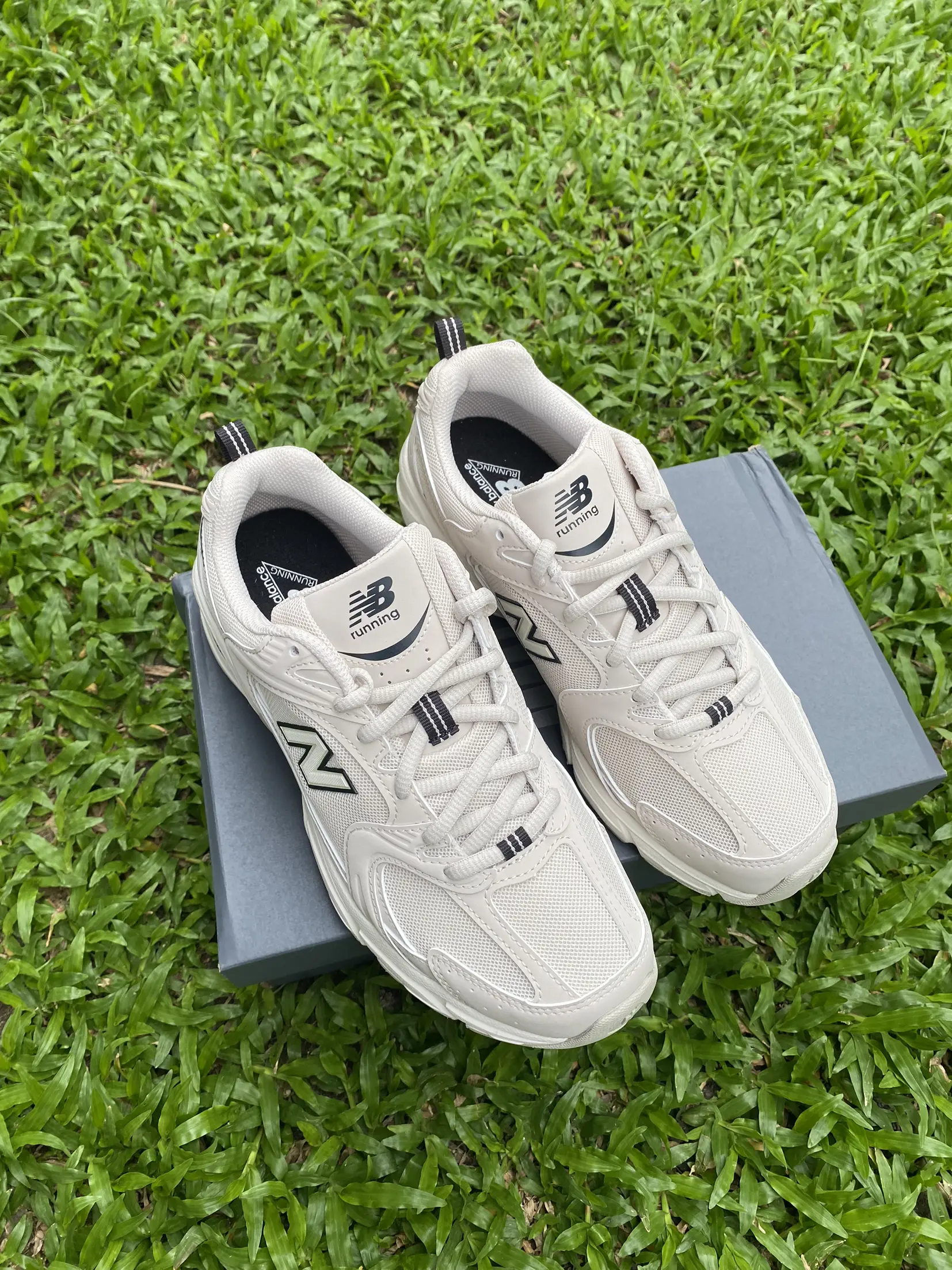 แจกพิกัดร้านรองเท้า NB530 สุดฮิต 💖👟 | แกลเลอรีที่โพสต์โดย mine 🍦🥣 | Lemon8