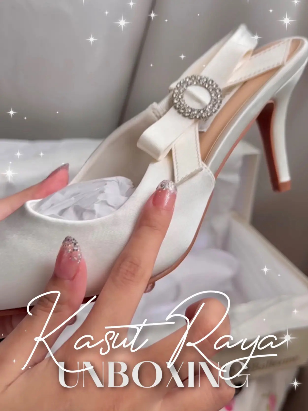 Unbox My Kasut Raya with Me 🥰🤍 | Video diterbitkan oleh Fazira Noor ...