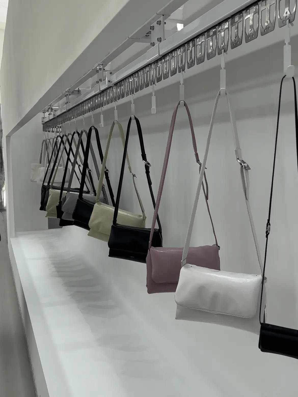 Stand oil Seongsu Flagship store | แกลเลอรีที่โพสต์โดย chuume3 | Lemon8