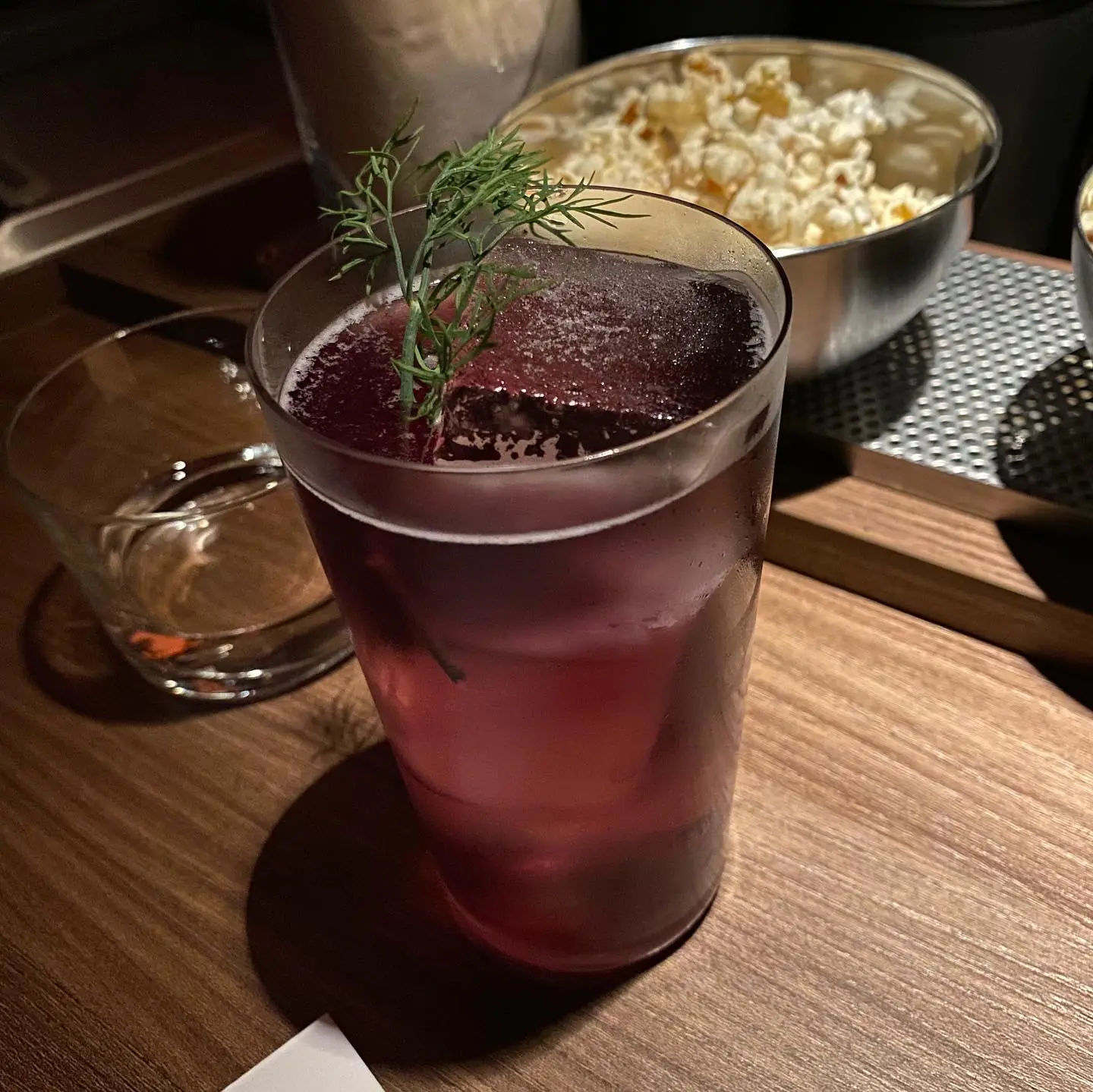 Messenger Service Bar🍸บาร์ลับที่หนึ่งในดวงใจ | แกลเลอรีที่โพสต์โดย ...