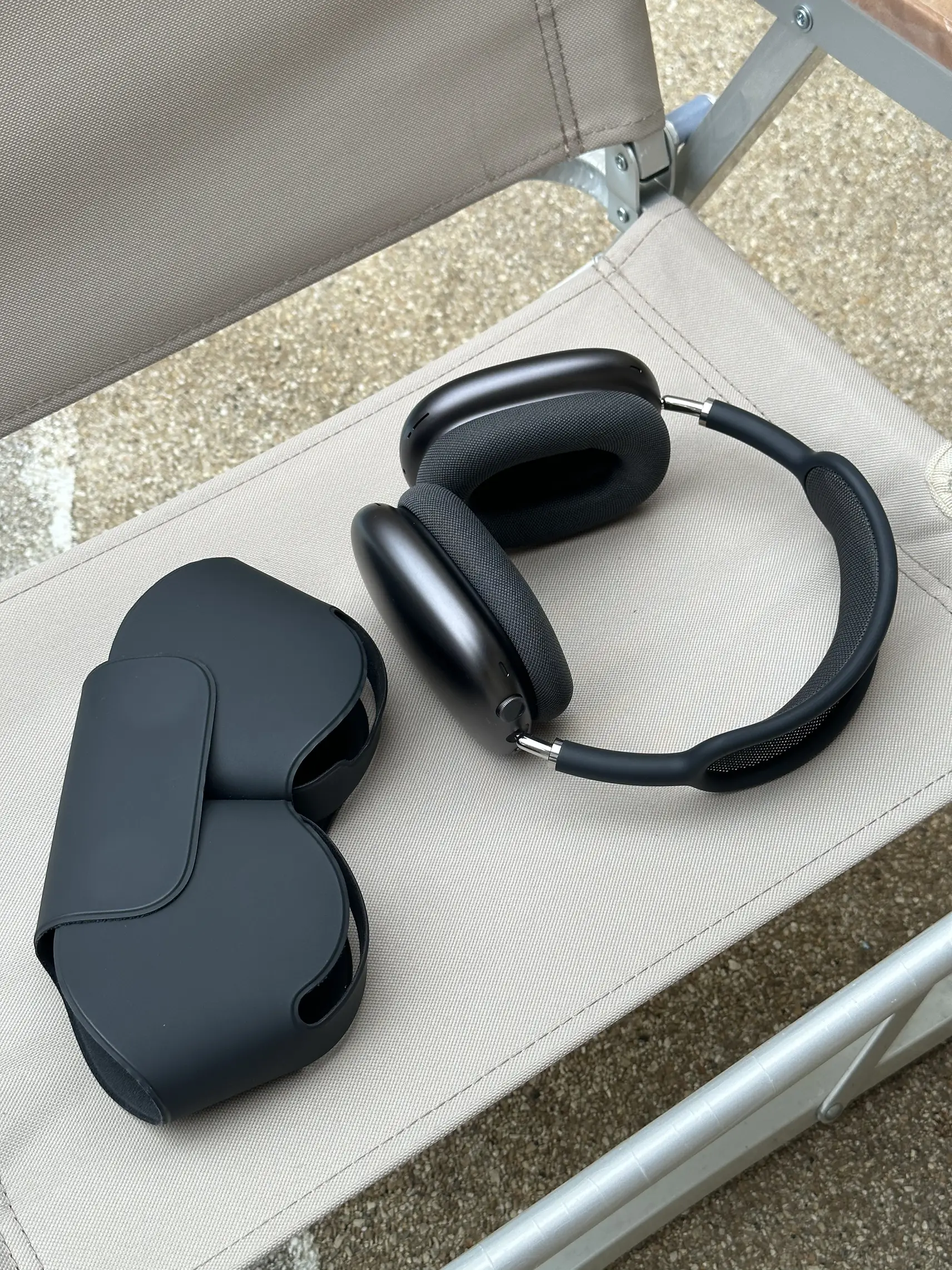 Airport Max ( Space Grey )🎧 | แกลเลอรีที่โพสต์โดย PIMMY〰️🧸 | Lemon8