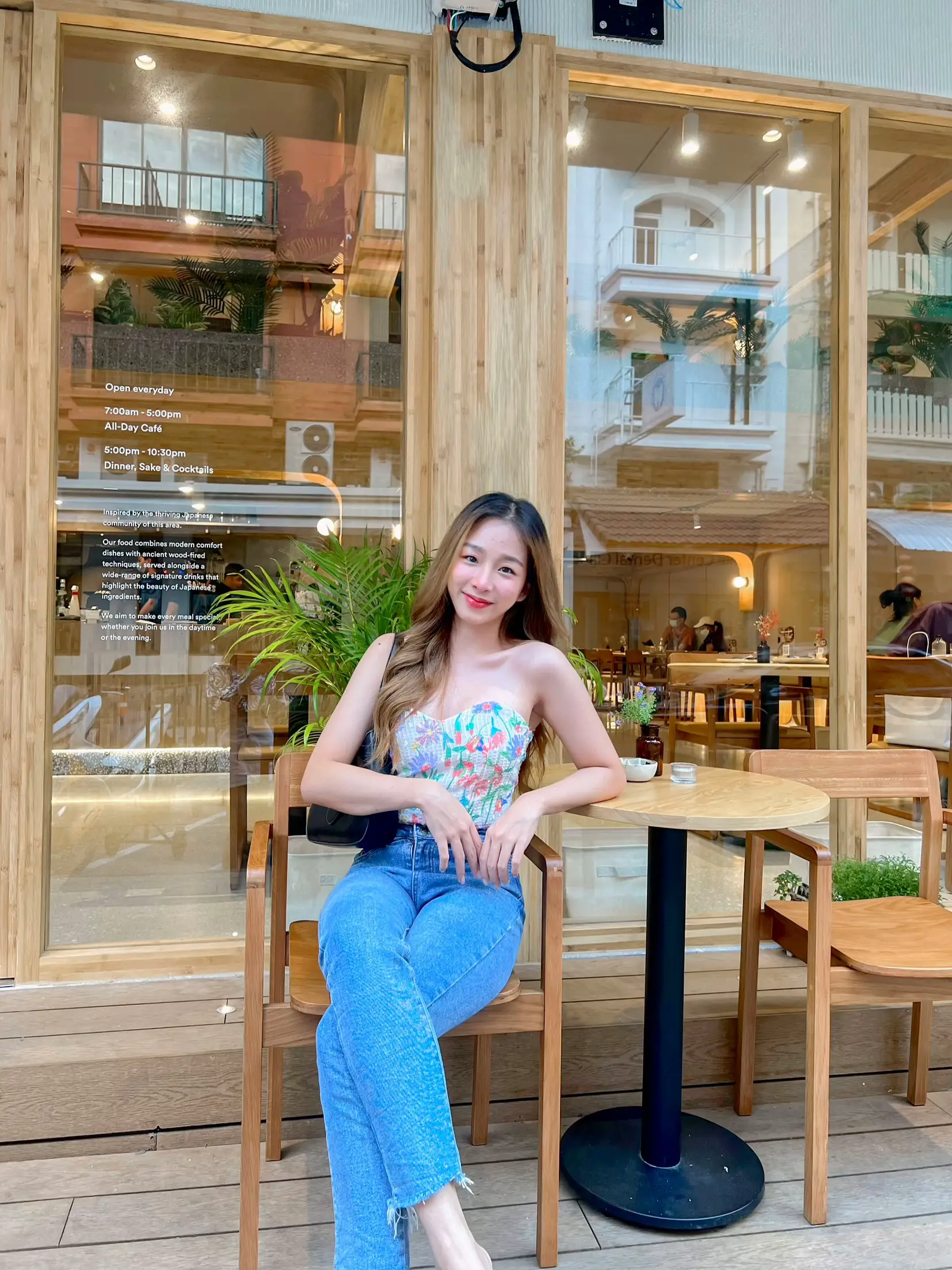 คาเฟ่ย่าน EmQuartier ติดบีทีเอส | แกลเลอรีที่โพสต์โดย Milk | Lemon8