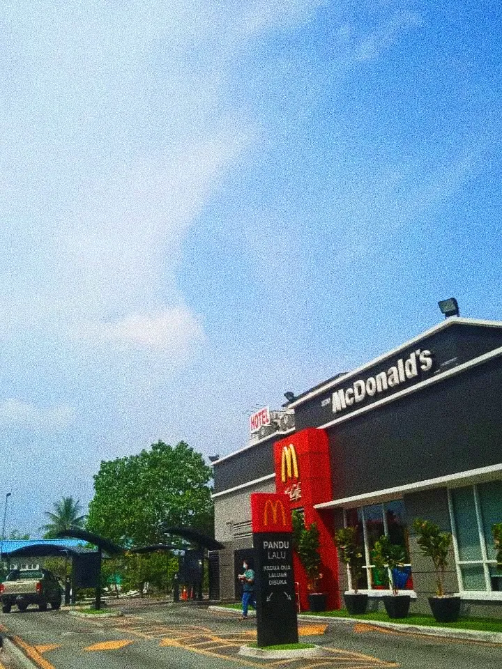 mc donald view | Galeri disiarkan oleh dinoxlyna._ | Lemon8