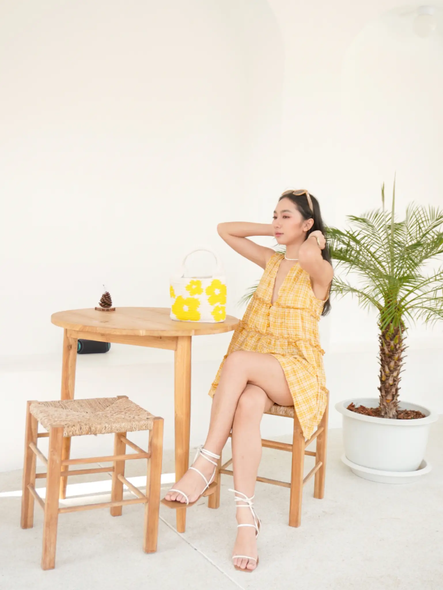 ขอเห่อกระเป๋าใบใหม่ที่แมทช์กับเดรสได้น่ารักมาก 💖 | แกลเลอรีที่โพสต์โดย CHALIS | Lemon8