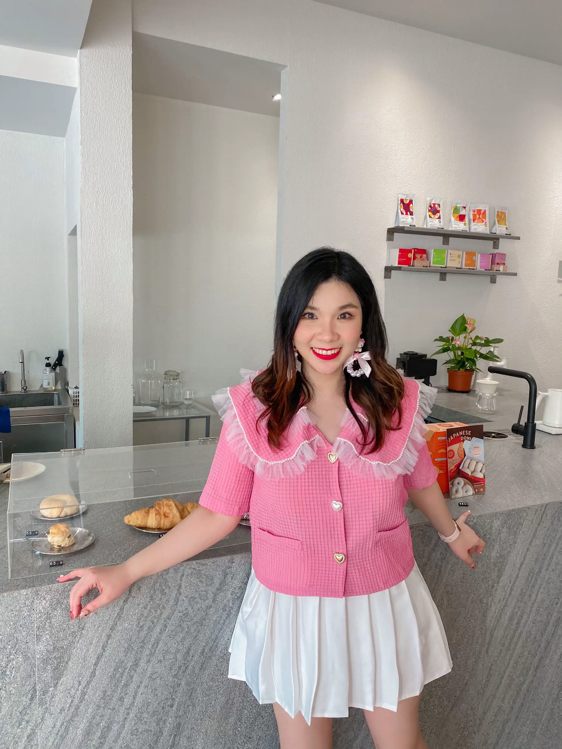 #cafehopping #cnx #ติดเทรนด์ #pinklook | แกลเลอรีที่โพสต์โดย KittyKate Borri | Lemon8