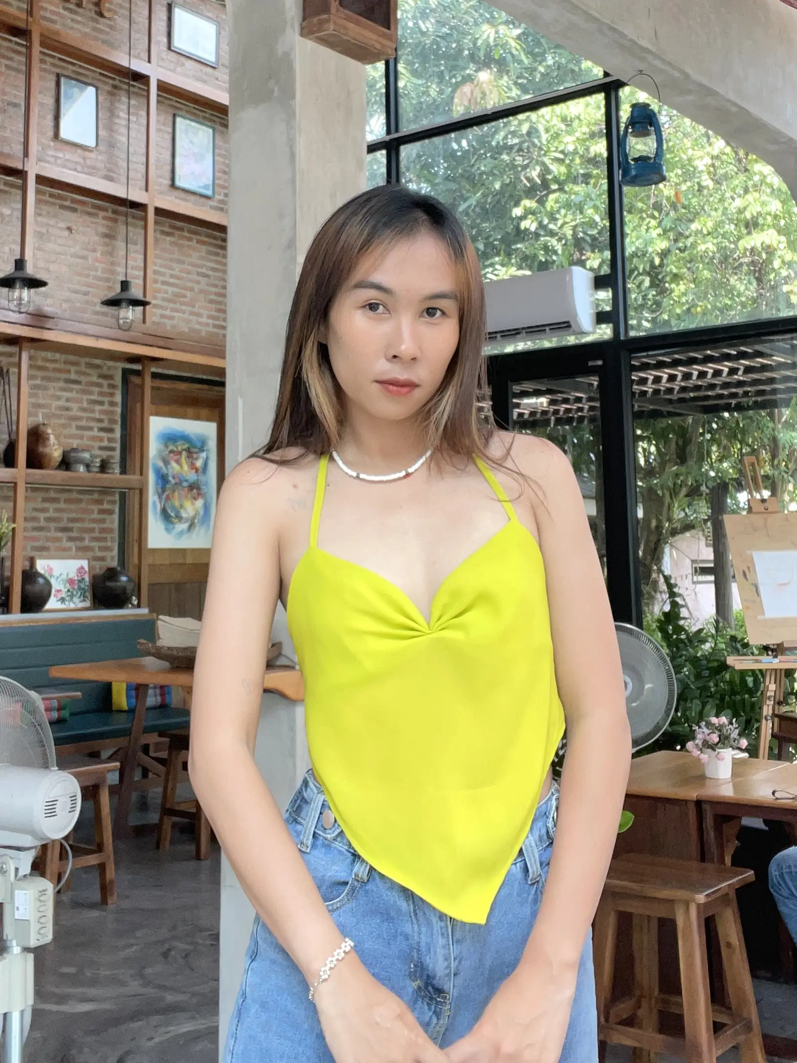 🌈🔥แต่งตัวรับซัมเมอร์ถ่ายรูปคาเฟ่ 💚🔥 | แกลเลอรีที่โพสต์โดย Fang | Lemon8