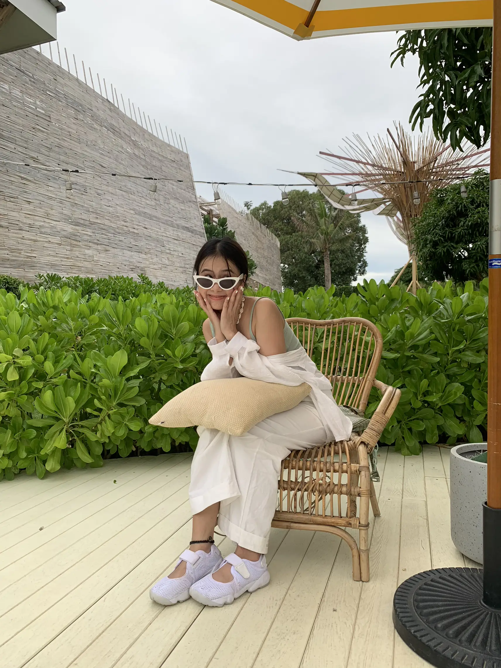 🤍Nike air rift white รองเท้าที่ไม่มีไดดดด้ เพราะ | แกลเลอรีที่โพสต์โดย ...