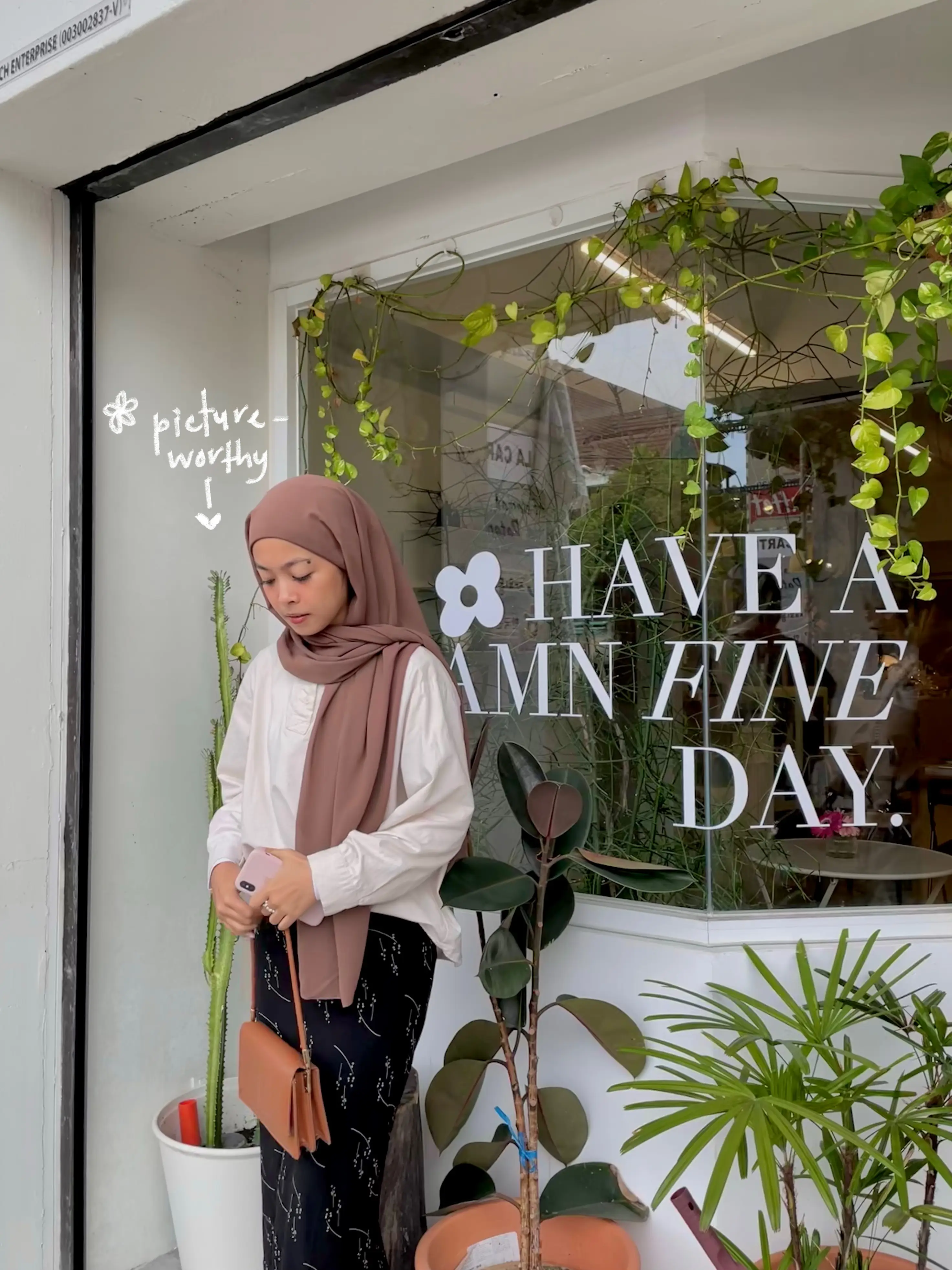 Hidden Korean Aesthetic Cafe in Ampang, KL | Galeri disiarkan oleh lilyorchid | Lemon8