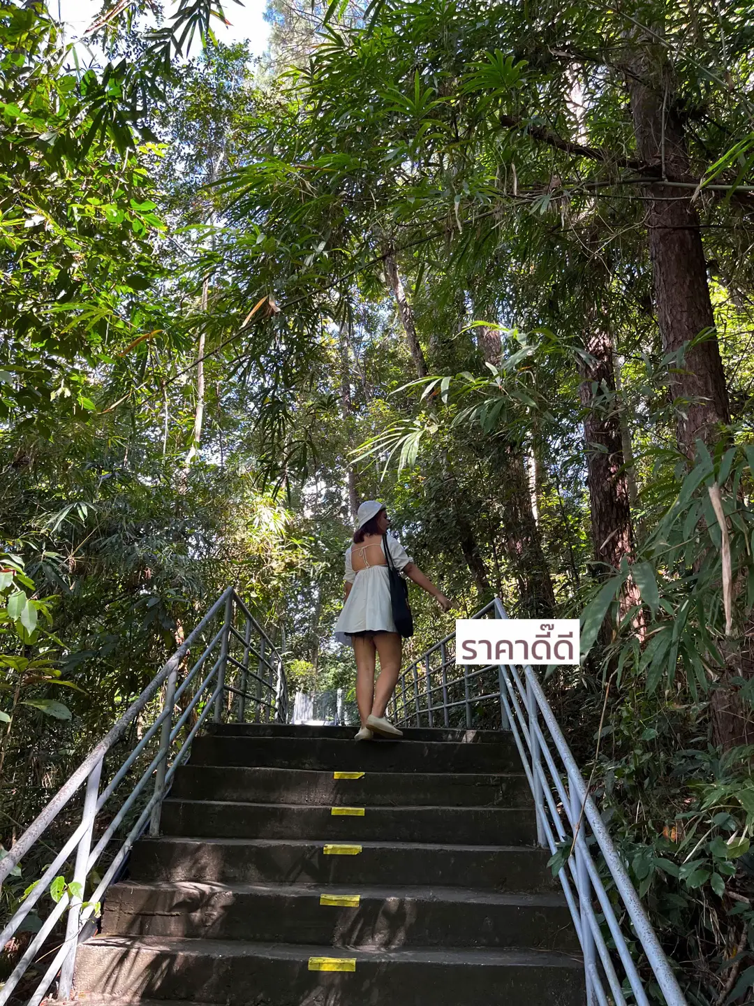 แจกพิกัดเดรสขาว ใส่แล้วสวยปัง 300% | แกลเลอรีที่โพสต์โดย Eing 🐳 | Lemon8