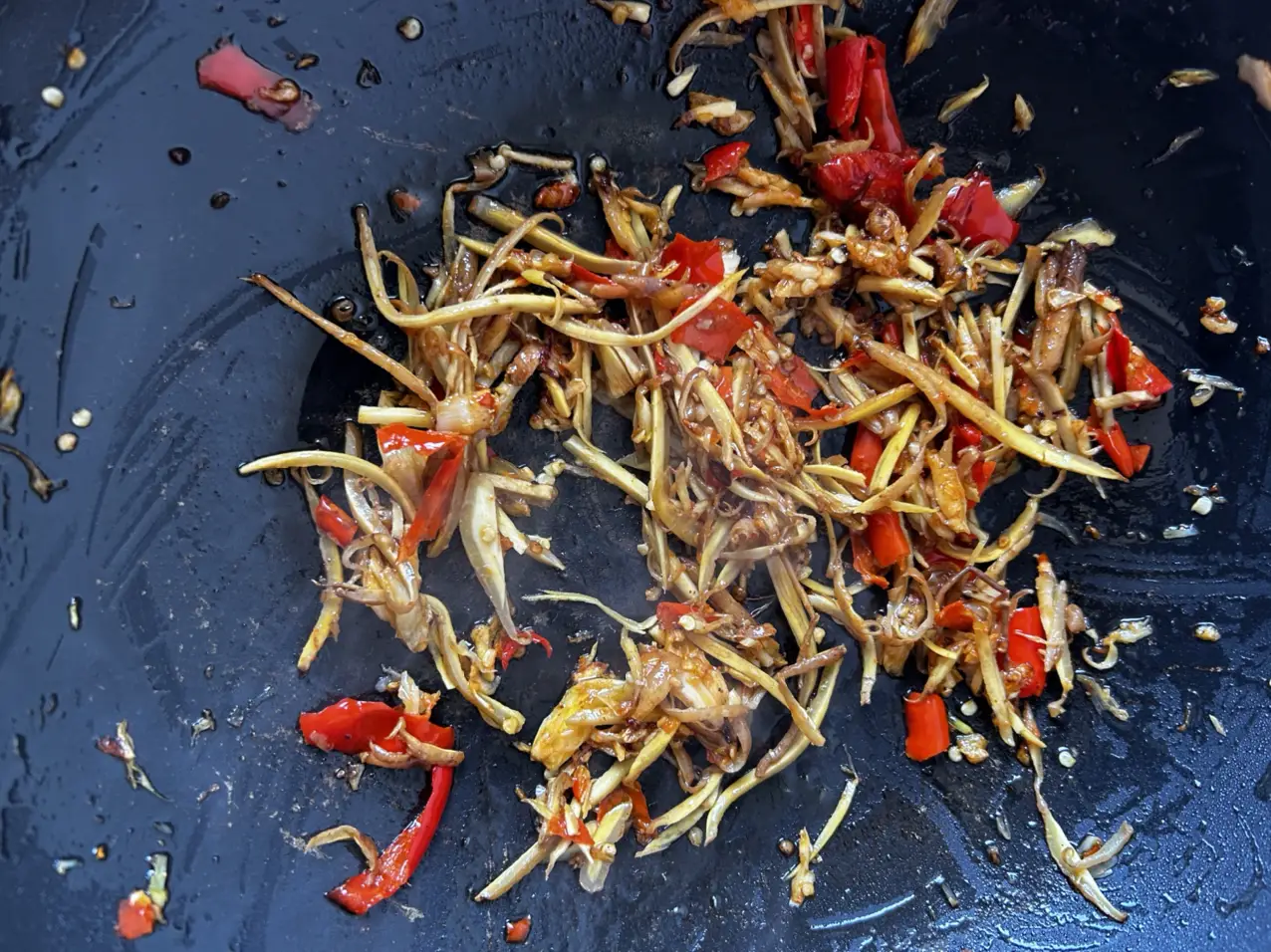 ผัดฉ่าหมู | แกลเลอรีที่โพสต์โดย Mek.spd | Lemon8