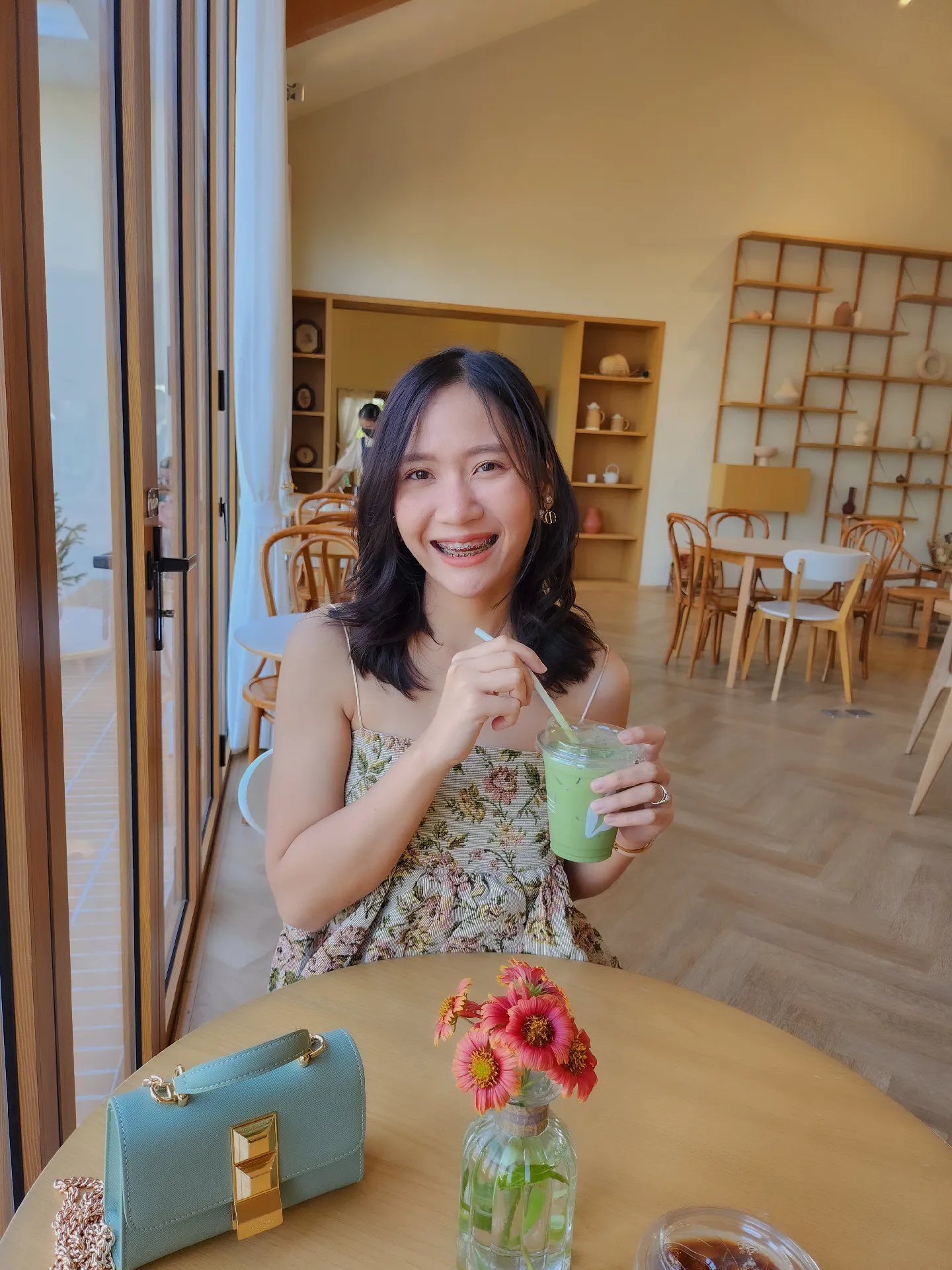 ต่างหู DIOR สุดฮิต ใส่ทุกงาน รอดทุกลุค | แกลเลอรีที่โพสต์โดย kapook.aommsin | Lemon8