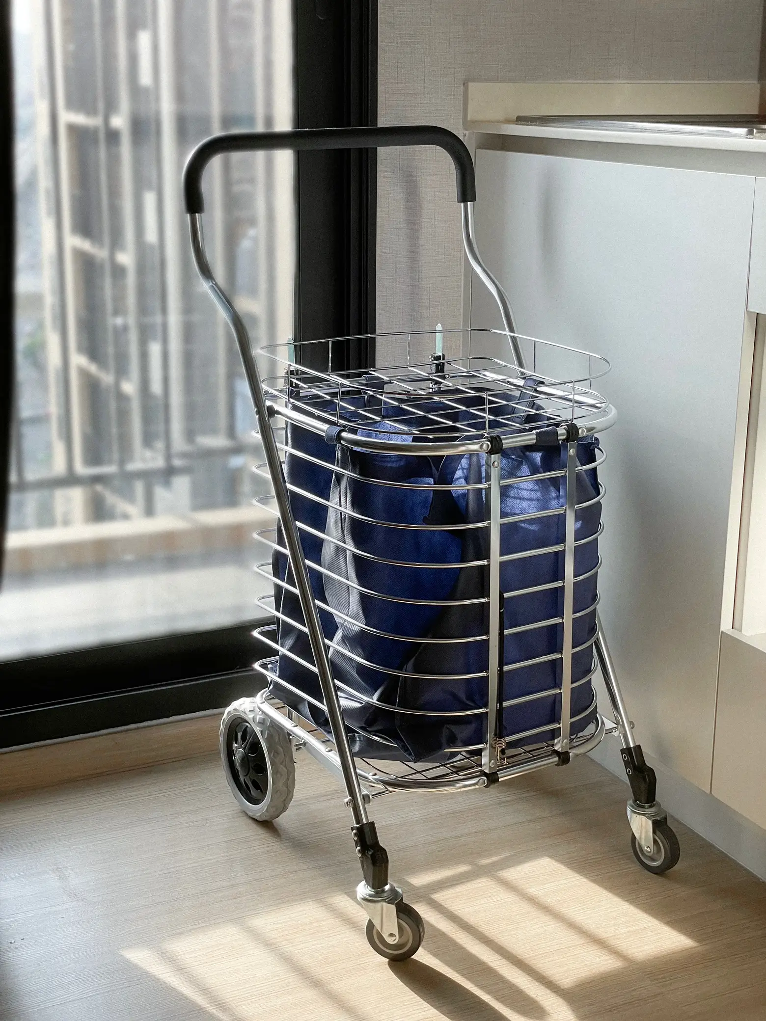 รถเข็นอเนกประสงค์ : สำหรับชาวคอนโด เพื่อชีวิตที่ง่ายขึ้น 😙 | แกลเลอรีที่โพสต์โดย KSN. | Lemon8