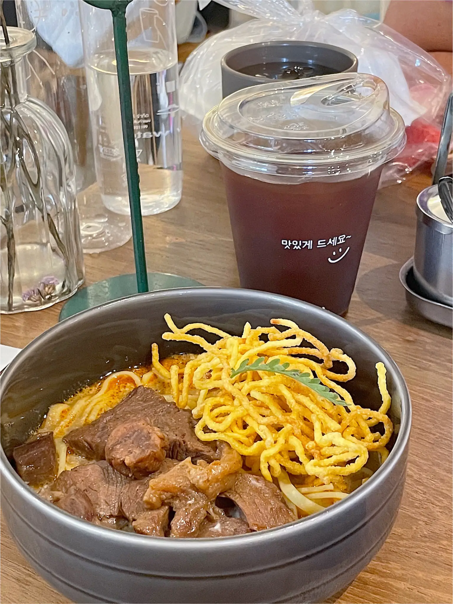 ผลิ | Phli : Cafe x Khao Soi คาเฟ่ฟีลเกาหลีสุดๆ 💖 | แกลเลอรีที่โพสต์โดย ...