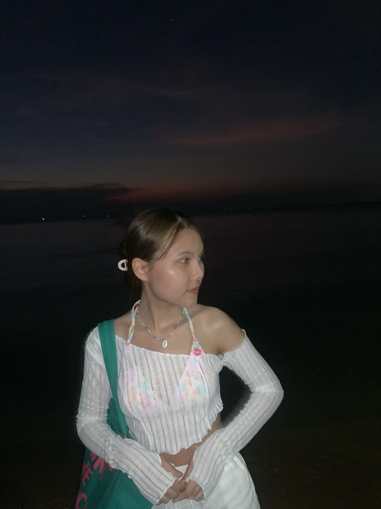 ถ่ายรูปทะเลตอนกลางคืน | แกลเลอรีที่โพสต์โดย Jam Sutthida | Lemon8