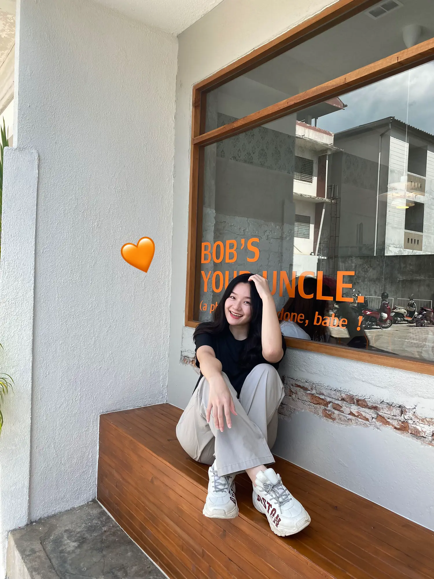 ‘BOB COFFEE’ คาเฟ่ของคนเลิ้บสีส้ม 🧡 | แกลเลอรีที่โพสต์โดย jean 🍒 | Lemon8