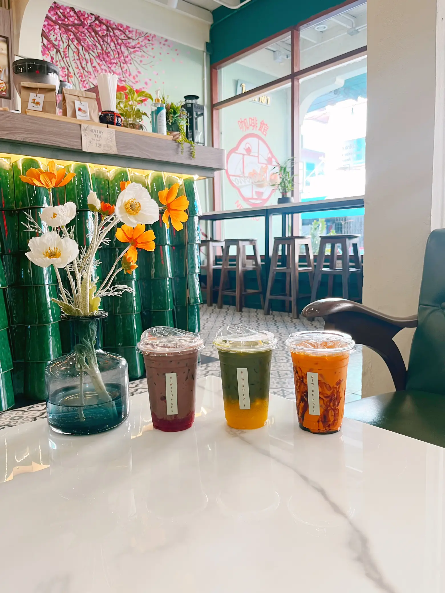 NEWTRO CAFE 🫖คาเฟ่ตกแต่งสไตล์จีน ย่านบรรทัดทอง | แกลเลอรีที่โพสต์โดย ...
