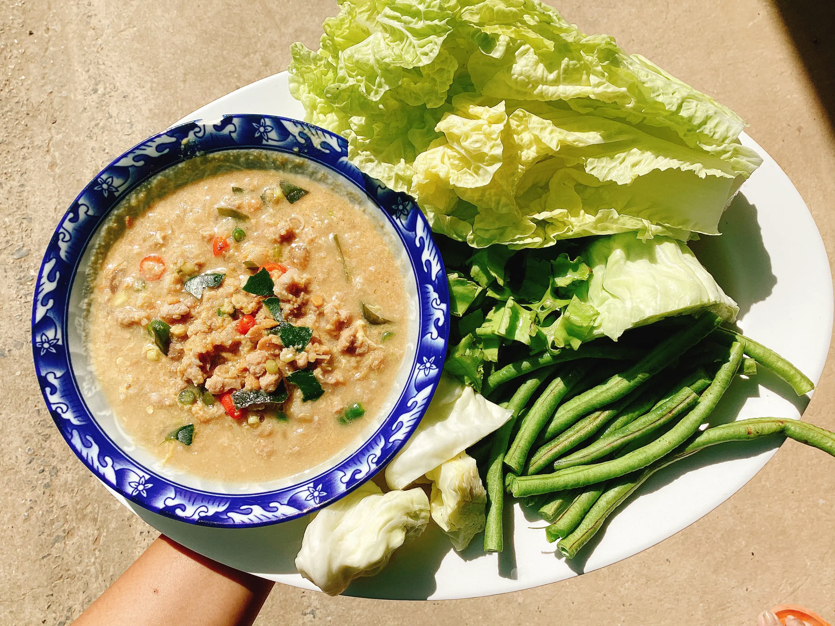 หลนเต้าเจี้ยวเต้าใจ | แกลเลอรีที่โพสต์โดย Prapin | Lemon8