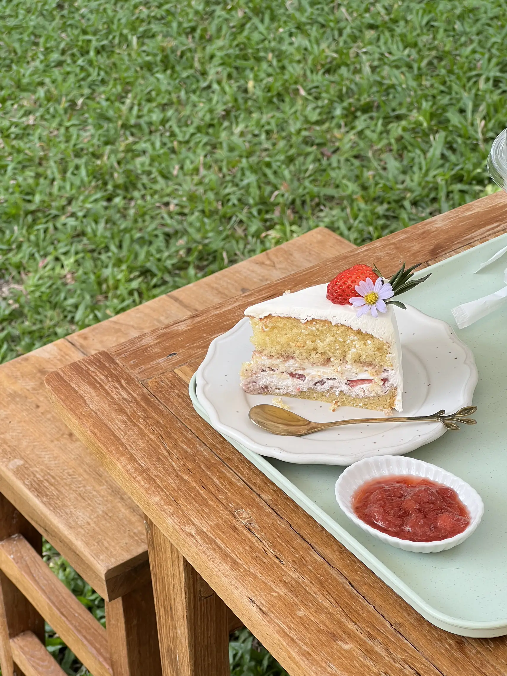 Narisa Cafe&Creative space | แกลเลอรีที่โพสต์โดย ออฟนี้ไปไหน | Lemon8