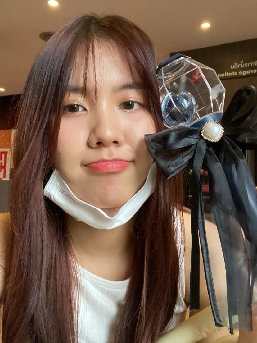 คอนแทคเลนส์ glitzlens 300 บาท ไปได้ทุกลุค | แกลเลอรีที่โพสต์โดย Mayris♡´･ᴗ･`♡ | Lemon8