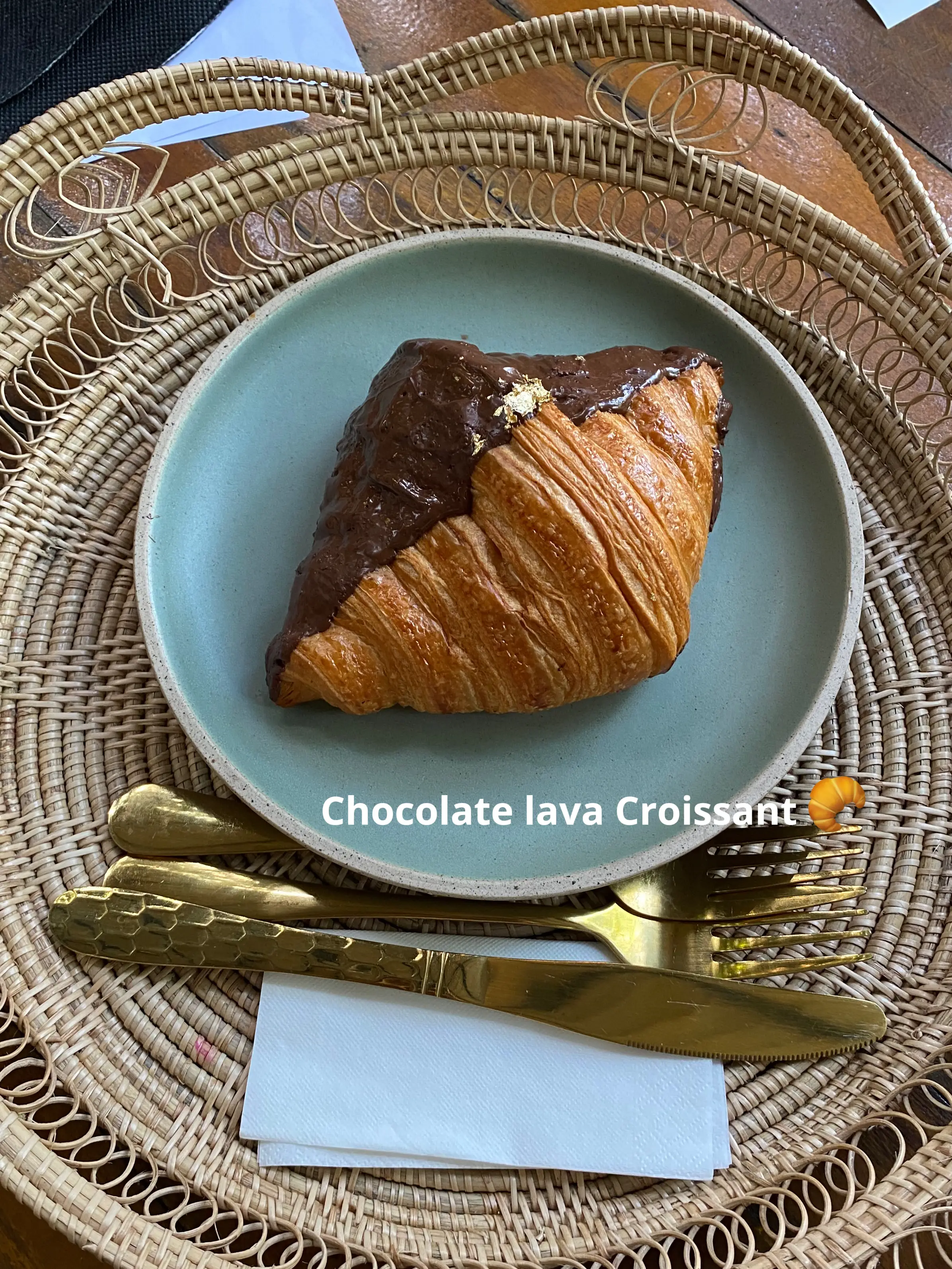 2nd November cafe คาเฟ่ลับที่เขาหล่น 🥤🍰🥐〰 | แกลเลอรีที่โพสต์โดย OUN ...