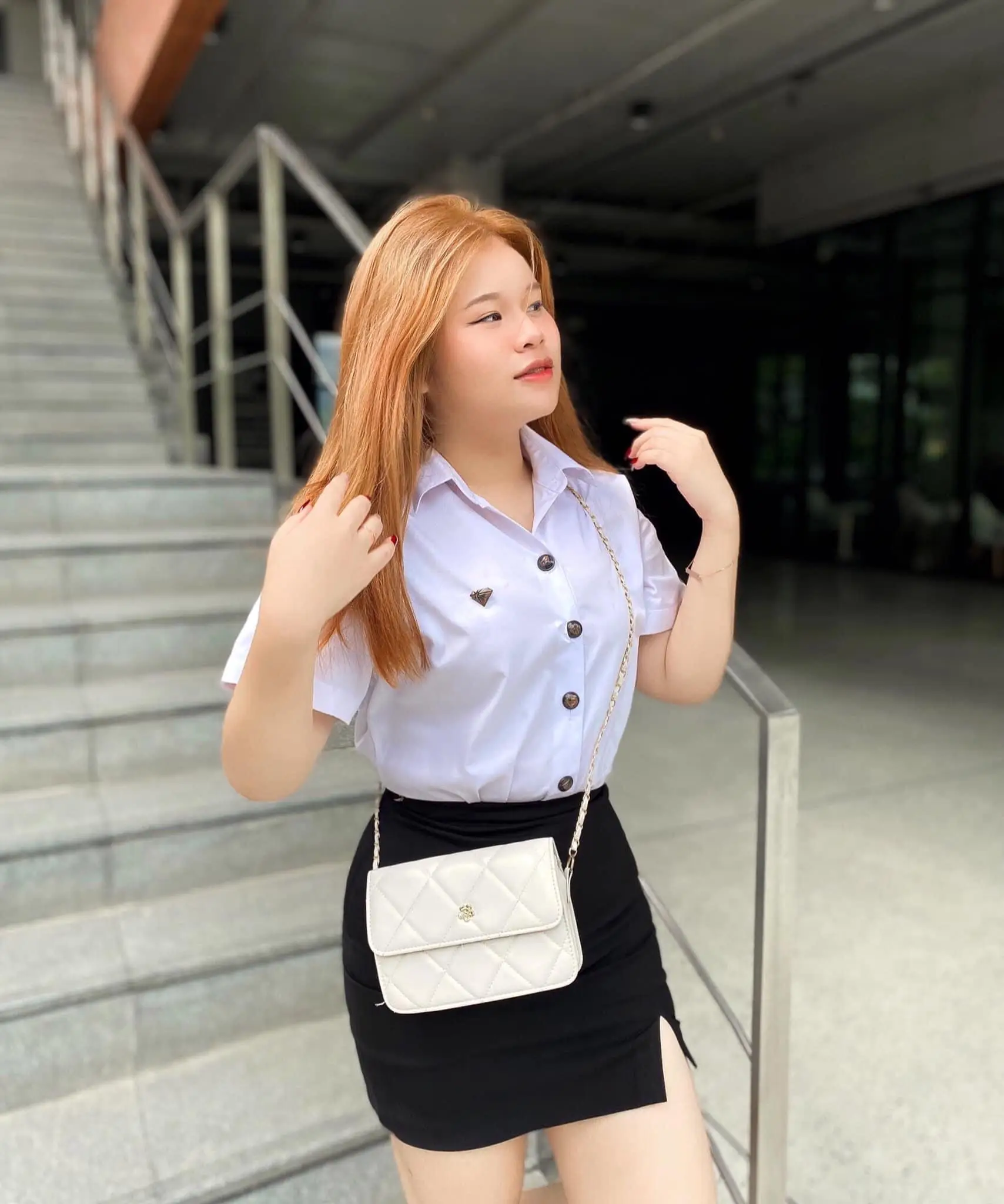 ตึกการบิน ก็พาไลค์บินขึ้นได้นะซิส🛫 | แกลเลอรีที่โพสต์โดย firsttsrm | Lemon8