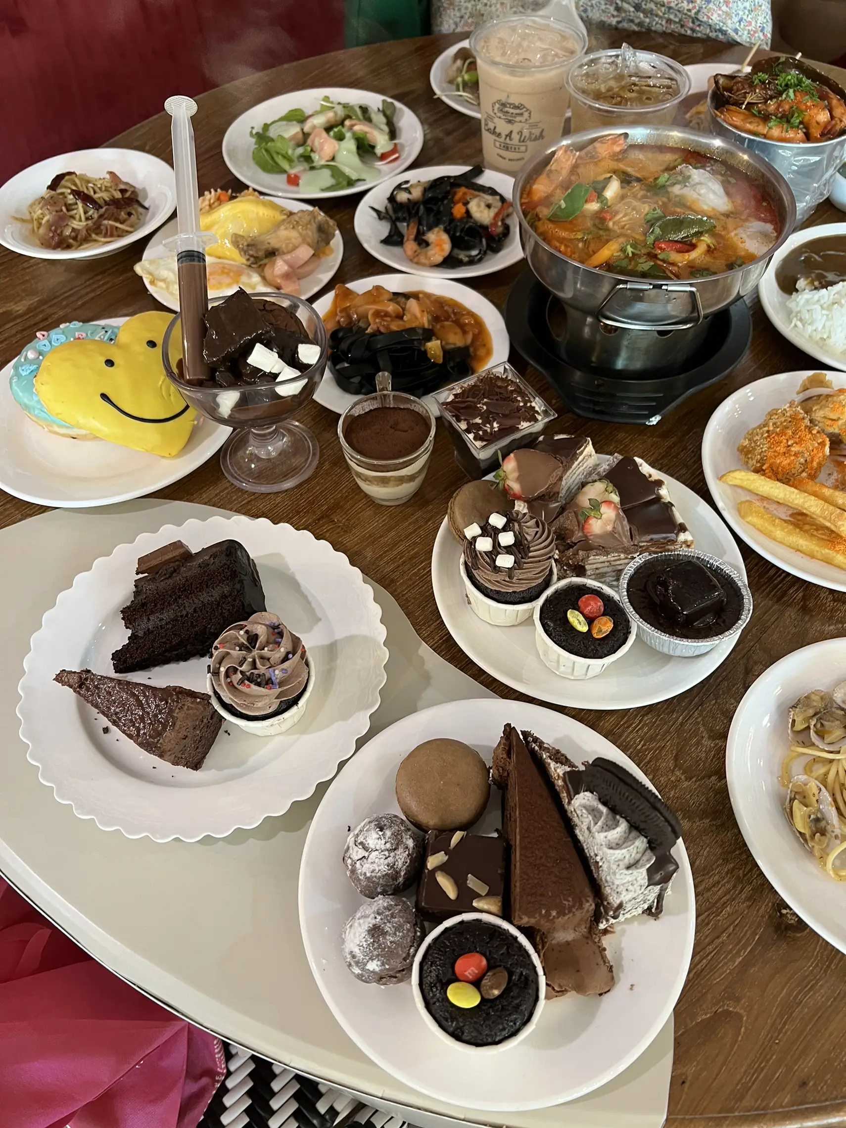Review 𖦹 Bake A Wish Food Sweets Buffet 🍝🧁🥘🍩 | แกลเลอรีที่โพสต์โดย ...