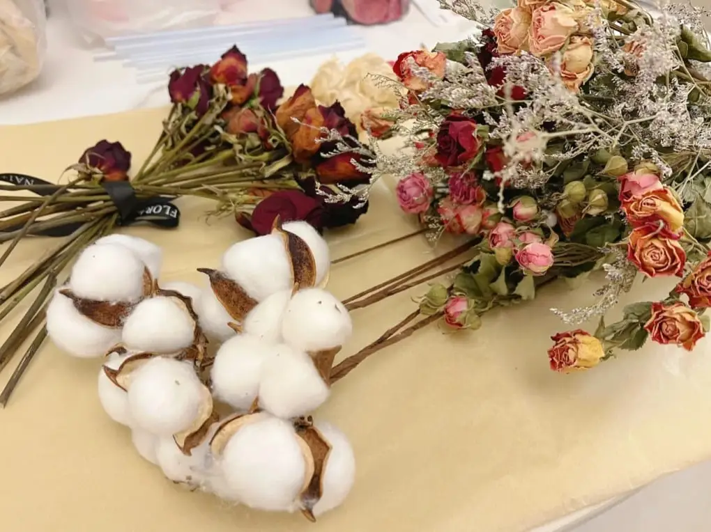 DIY CERMIN BUNGA~ 💥🎀 | Galeri disiarkan oleh Jessieee | Lemon8