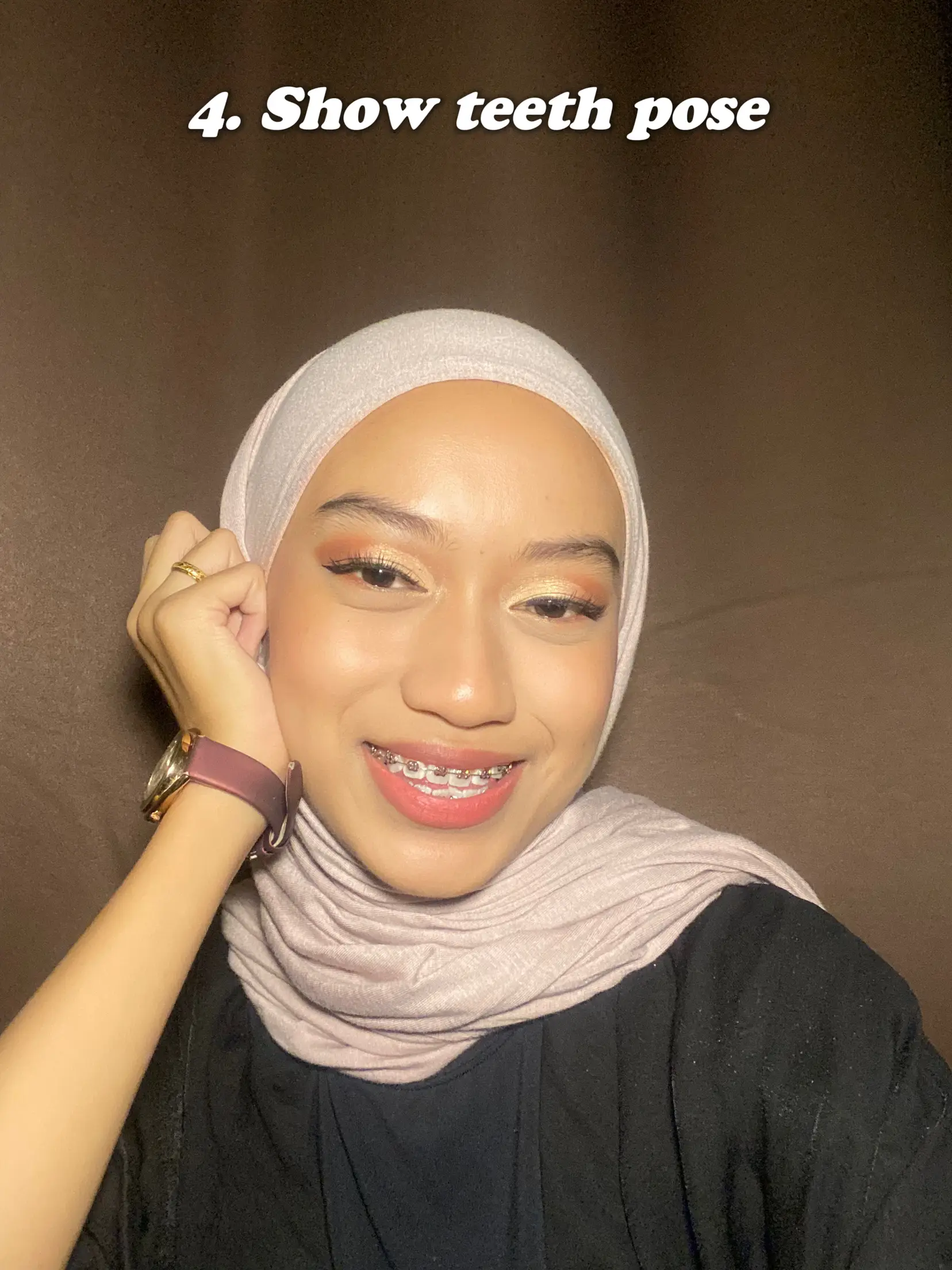 Raya selfie pose ideas | แกลเลอรีที่โพสต์โดย Zuhaira Nasrin | Lemon8