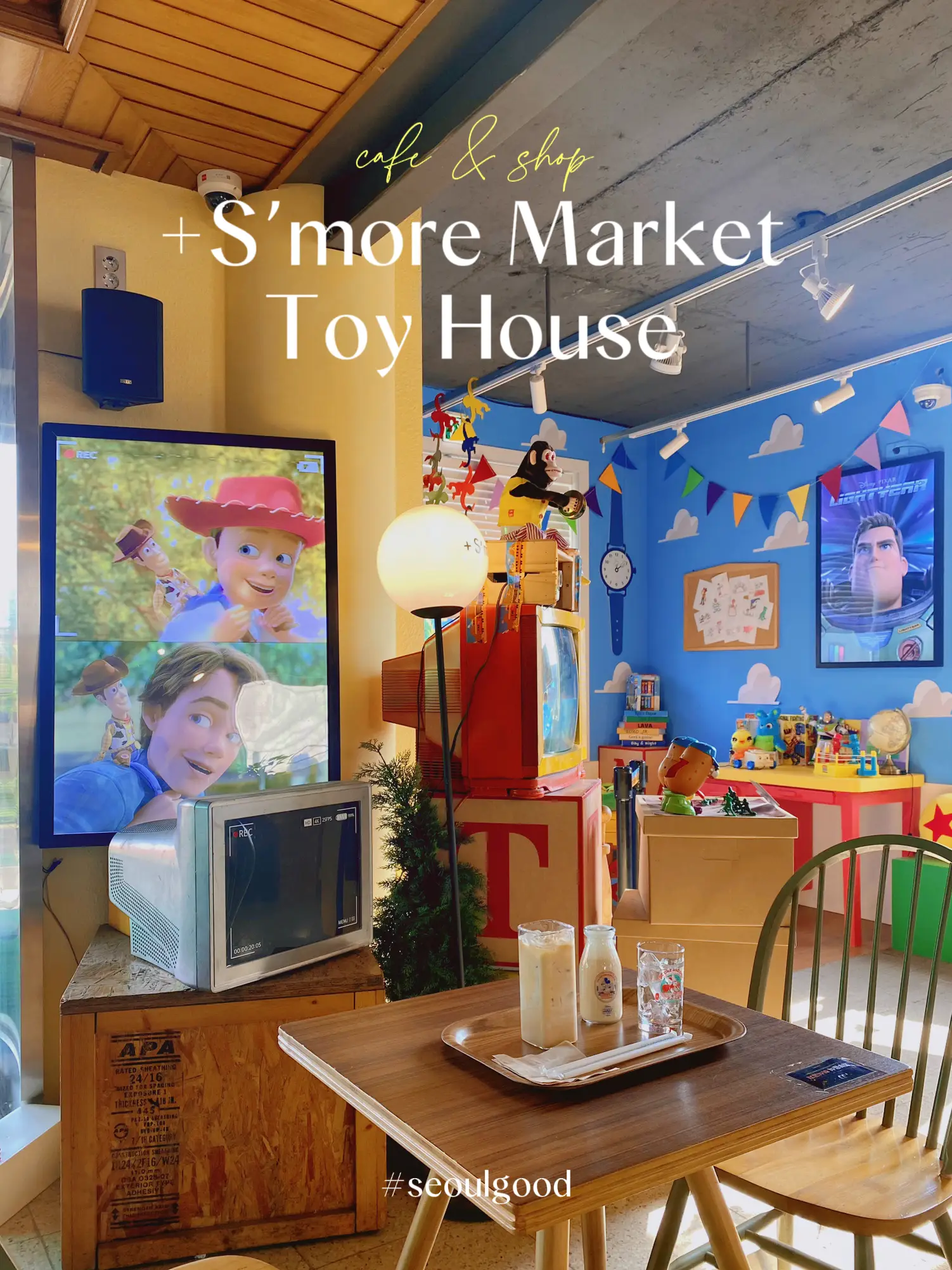 🇰🇷| For the Disney lovers: THE CUTEST CAFE & SHOP 🥹 | Gallery posted by ...