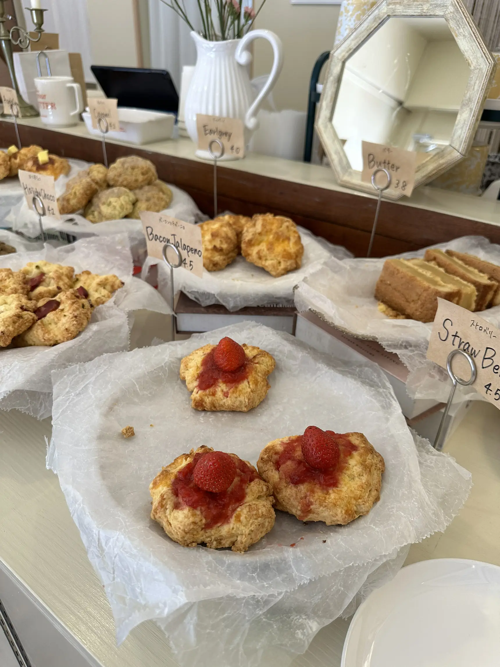 Scone cafe คาเฟ่น่ารักในโอซาก้า🇯🇵🎌🥰 [Butter&Museum] | แกลเลอรีที่โพสต์ ...