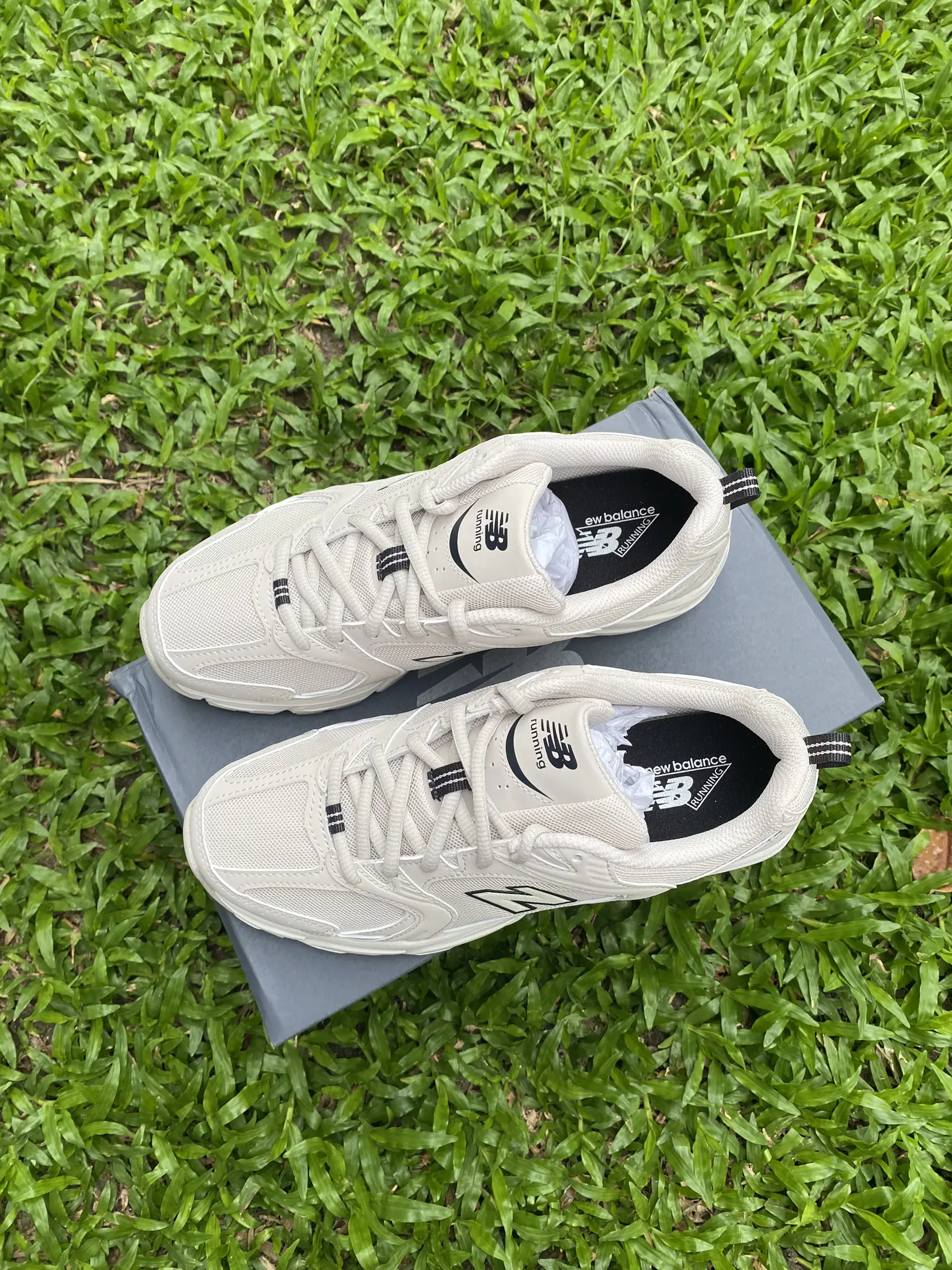 แจกพิกัดร้านรองเท้า NB530 สุดฮิต 💖👟 | แกลเลอรีที่โพสต์โดย mine 🍦🥣 | Lemon8