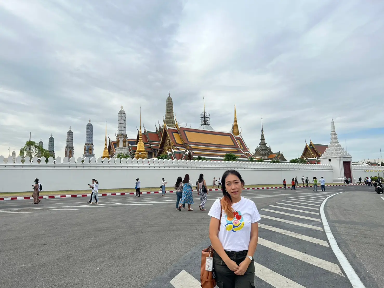 เสริมบุญ🙏 ไหว้พระประจำปี 2566 | แกลเลอรีที่โพสต์โดย lhing-lhing19 | Lemon8