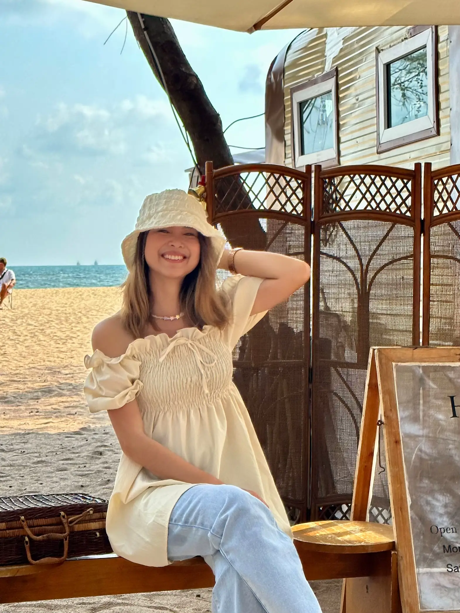 แต่งตัวชิวๆ พักผ่อนหย่อนใจ🧡🧡 | แกลเลอรีที่โพสต์โดย Aom Isaree.94⛵️ | Lemon8