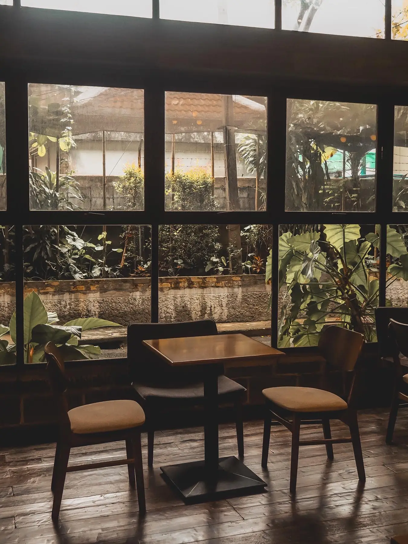 Eastern glass cafe คาเฟ่ชิคๆ แถวบางแค | แกลเลอรีที่โพสต์โดย Mosserz ...