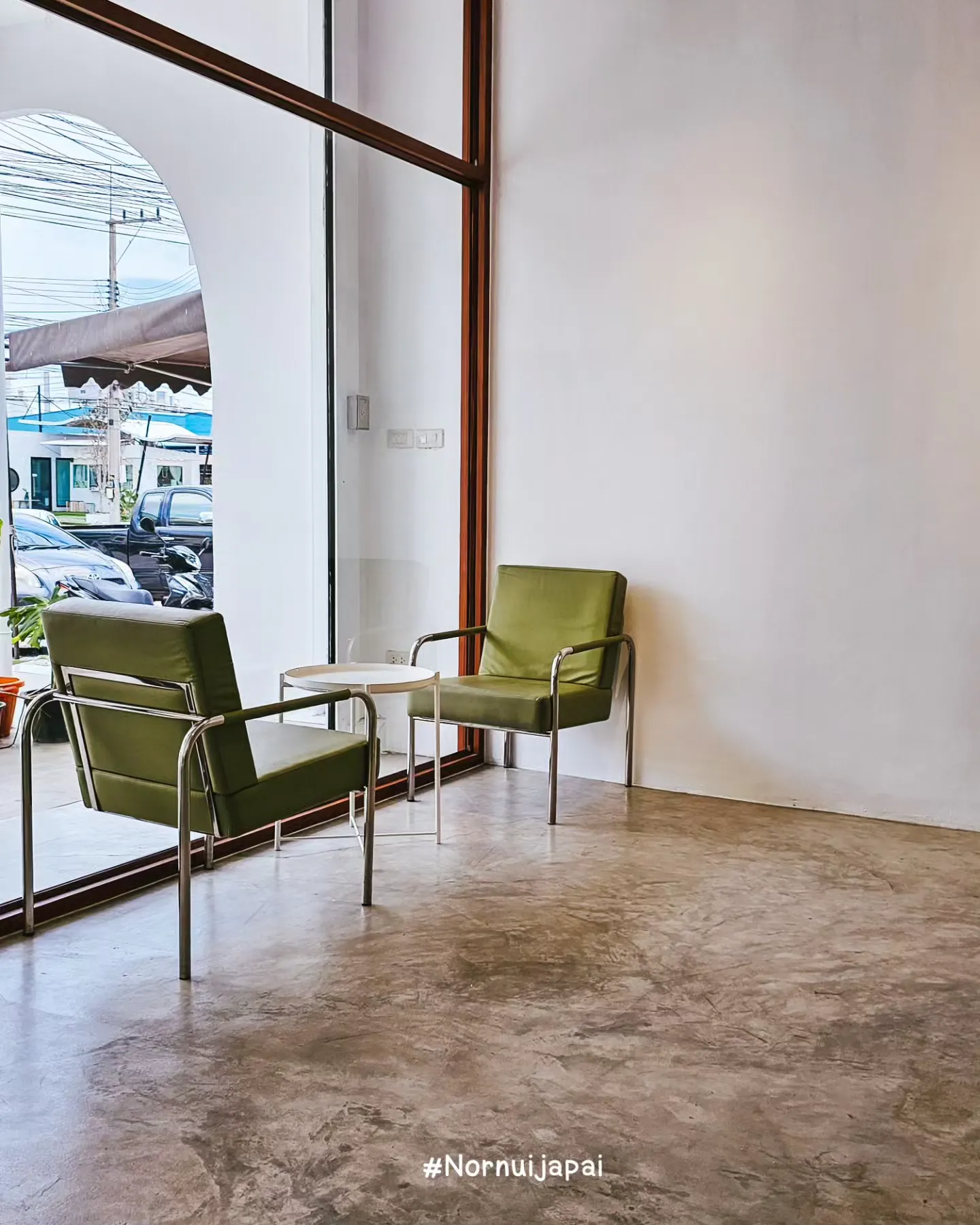 ร้านกาแฟเปิดใหม่ย่านอมตะซิตี้ชลบุรี | แกลเลอรีที่โพสต์โดย noonui | Lemon8