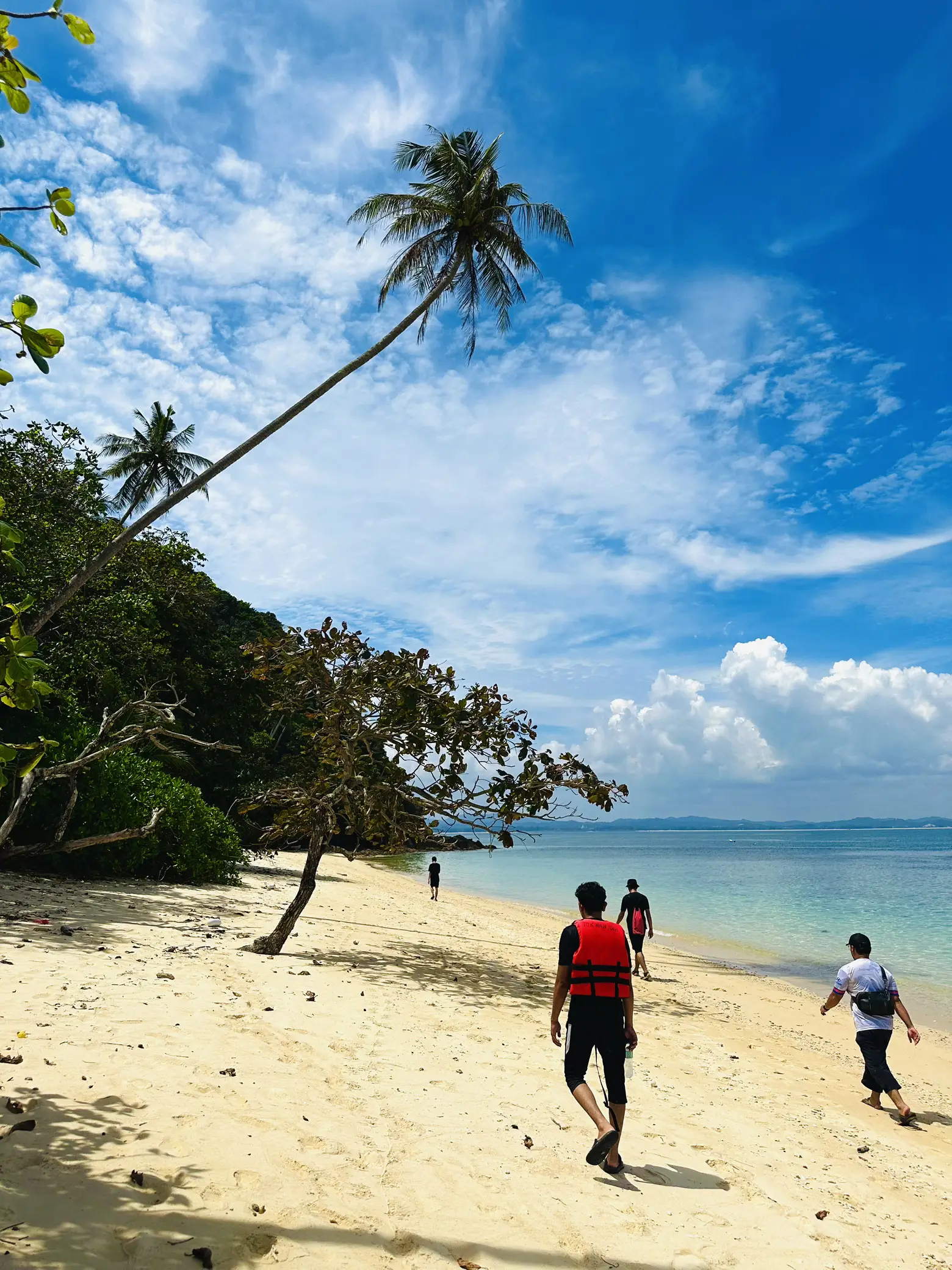 Pulau Kapas dah bukak March 2022 | Galeri disiarkan oleh ammar.salehan | Lemon8