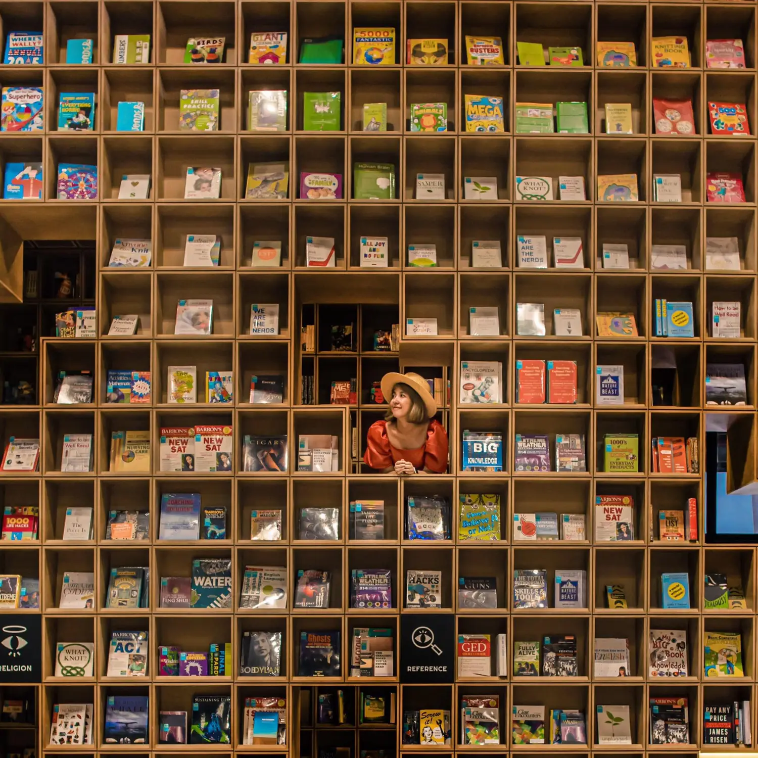 BookXcess RexKL จากโรงหนังเก่าสู่ร้านหนังสือสุดปังในมาเลเซีย | Galeri ...