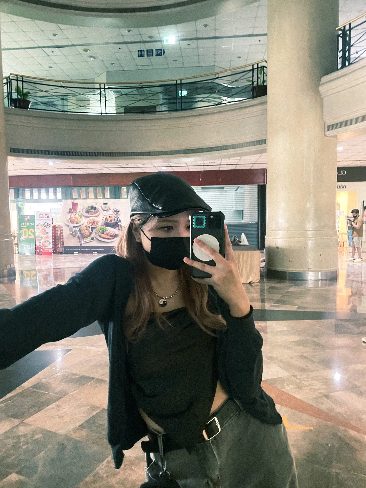 Mirror Selfie Ideas 💡 แกลเลอรีที่โพสต์โดย Xian 仙仙 Lemon8