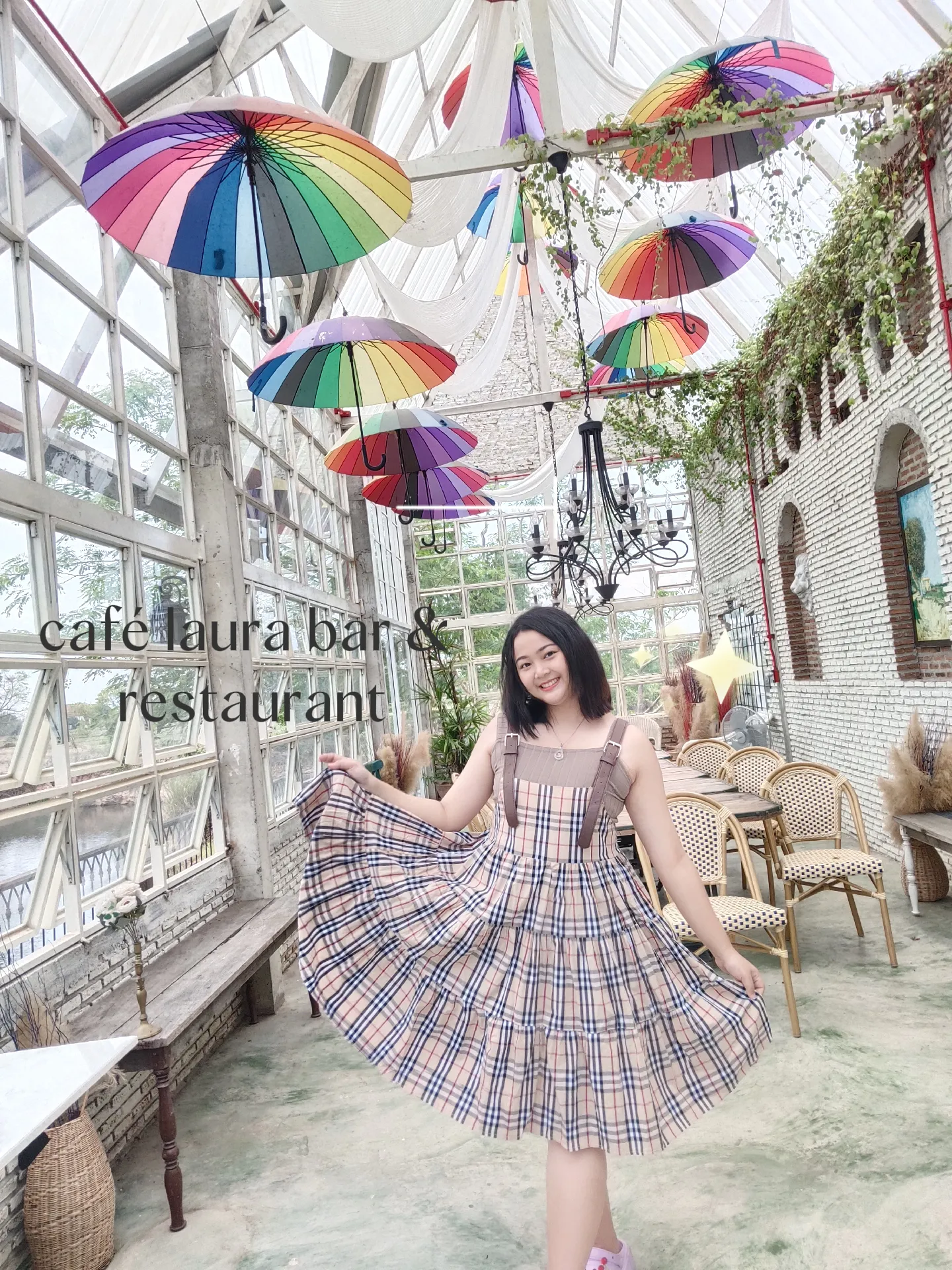 café laura bar & restaurant คาเฟ่สุดชิคใกล้กรุงเทพ | แกลเลอรีที่โพสต์ ...