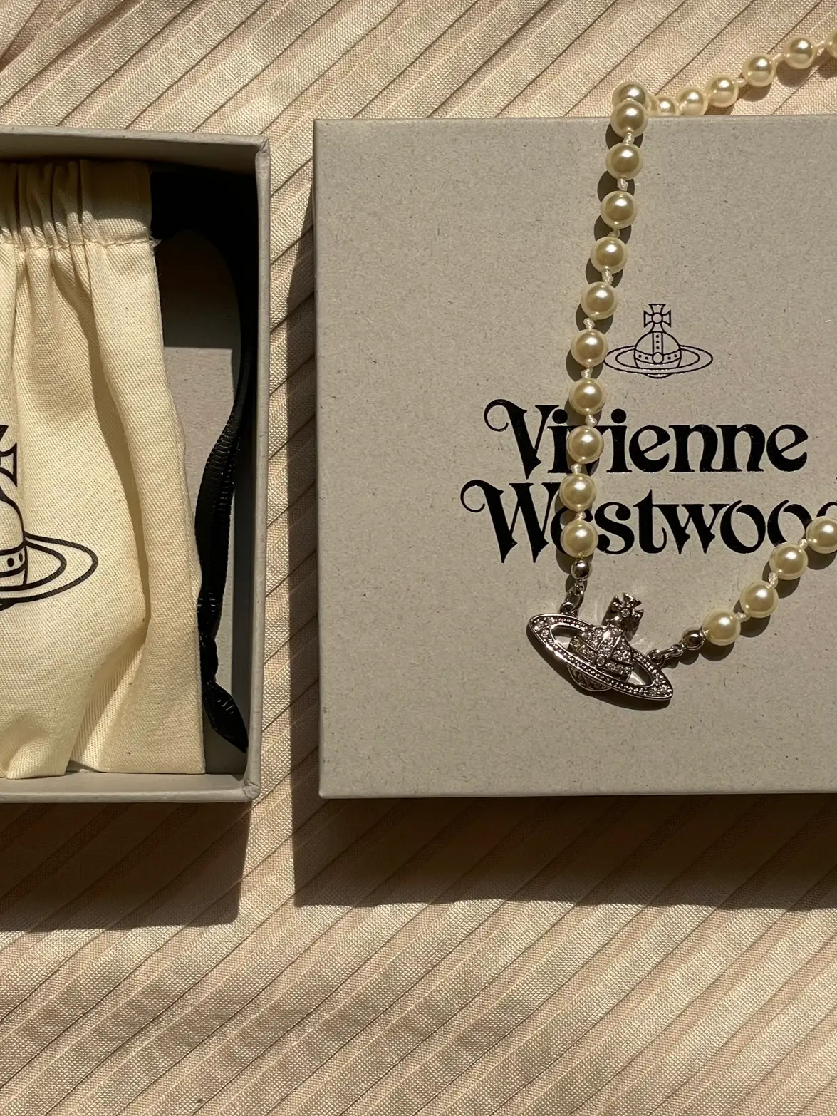 20 ไอเดียยอดนิยมเกี่ยวกับ Vivienne Westwood สร้อย ในปี 2024