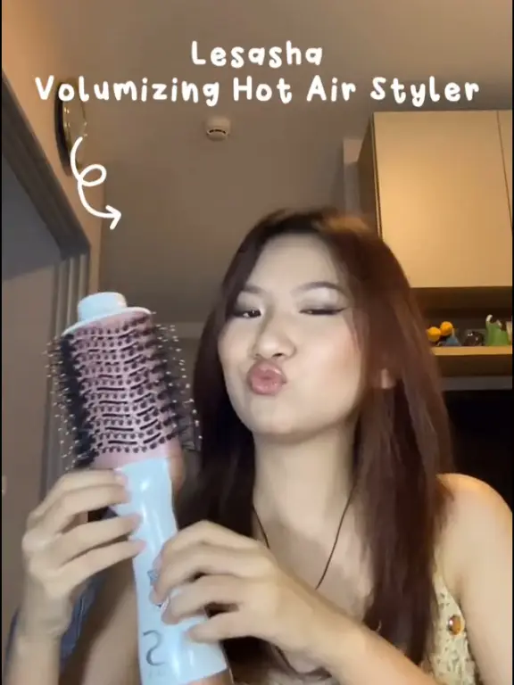 ชีวิตง่ายขึ้น ด้วย หวีไดร Lesasha ตัวนี้ | วิดีโอที่เผยแพร่โดย เมรี่รีวิว | Lemon8