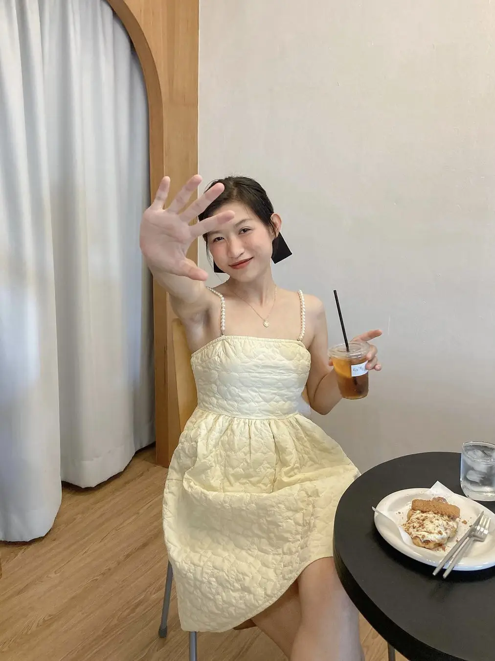 🌼🐈 little bitter คาเฟ่ดอกซี่ในเชียงใหม่ | แกลเลอรีที่โพสต์โดย ...