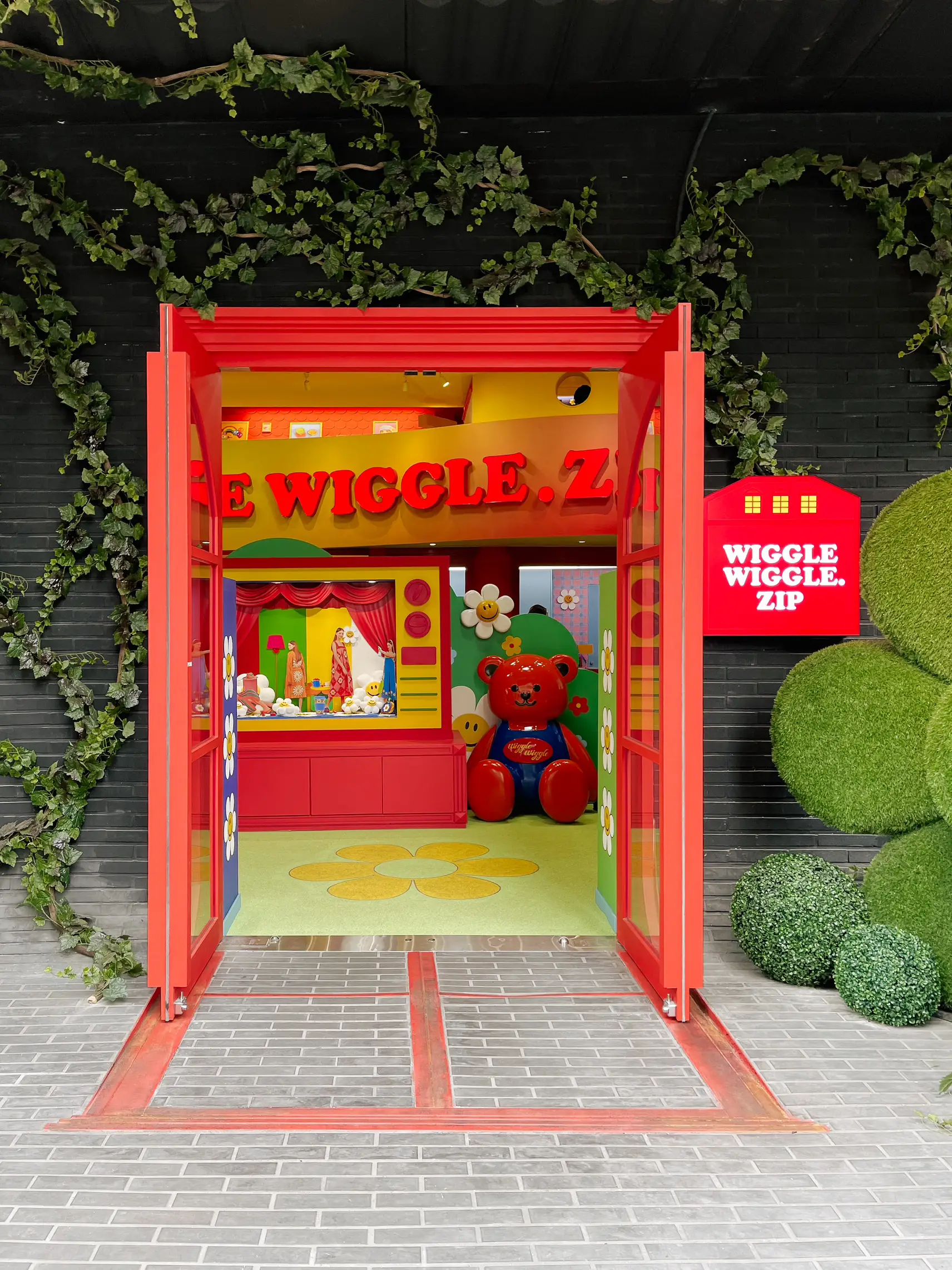 พาไปส่อง WIGGLE WIGGLE ร้านรวมไอเทมสุดคิ้วท์ สุดฮิตที่เกาหลี🧸 | แกลเลอ ...